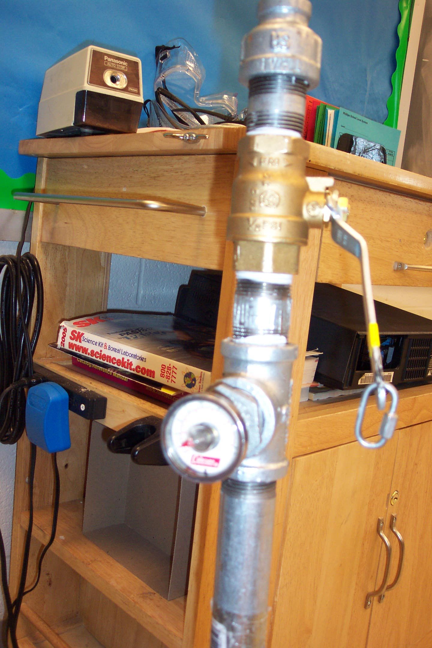 Pneumatic Rocket Launcher - Instructables