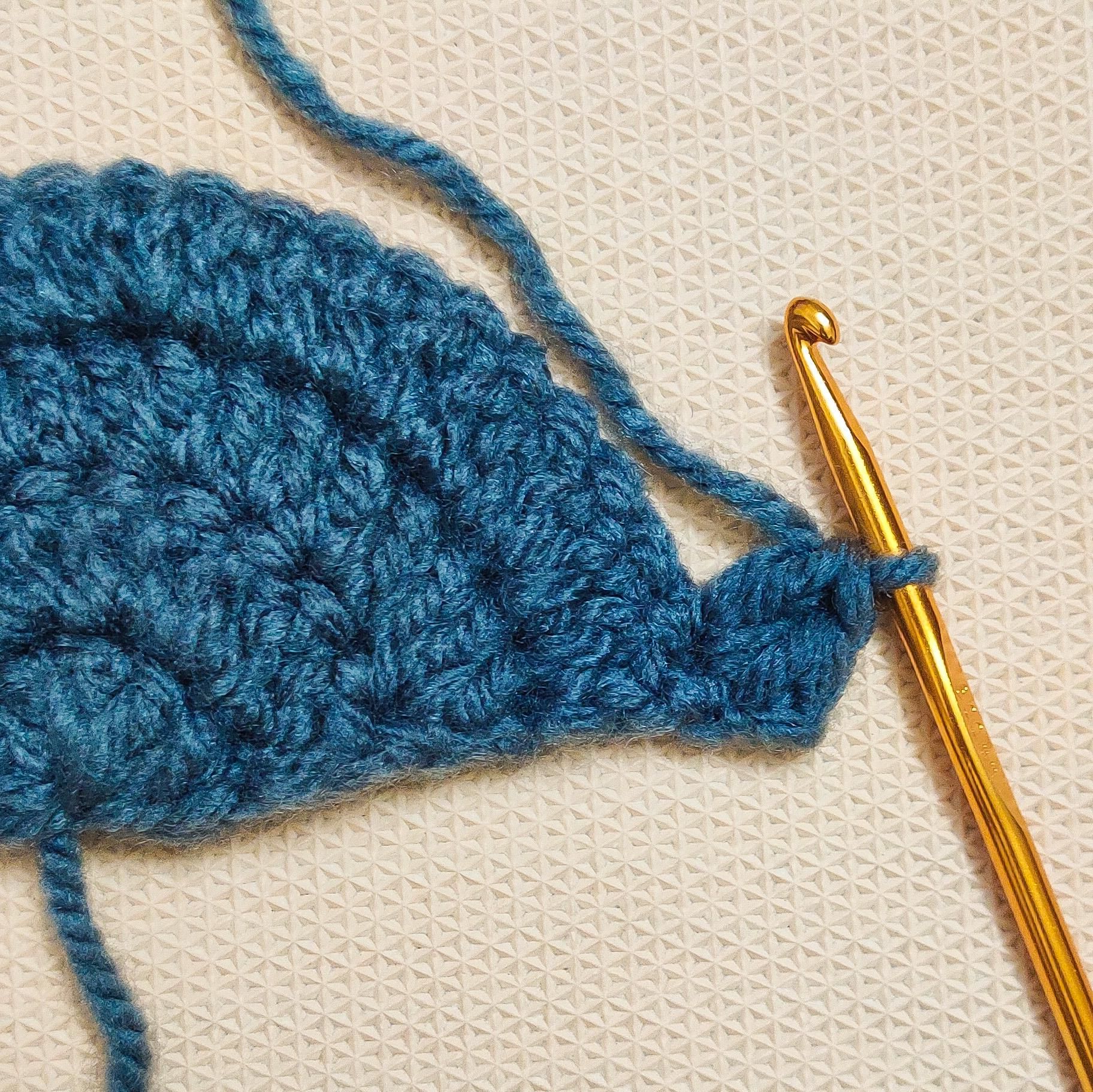 Textured Crochet Half Circle Rug : 18 Steps (with Pictures) - Instructables