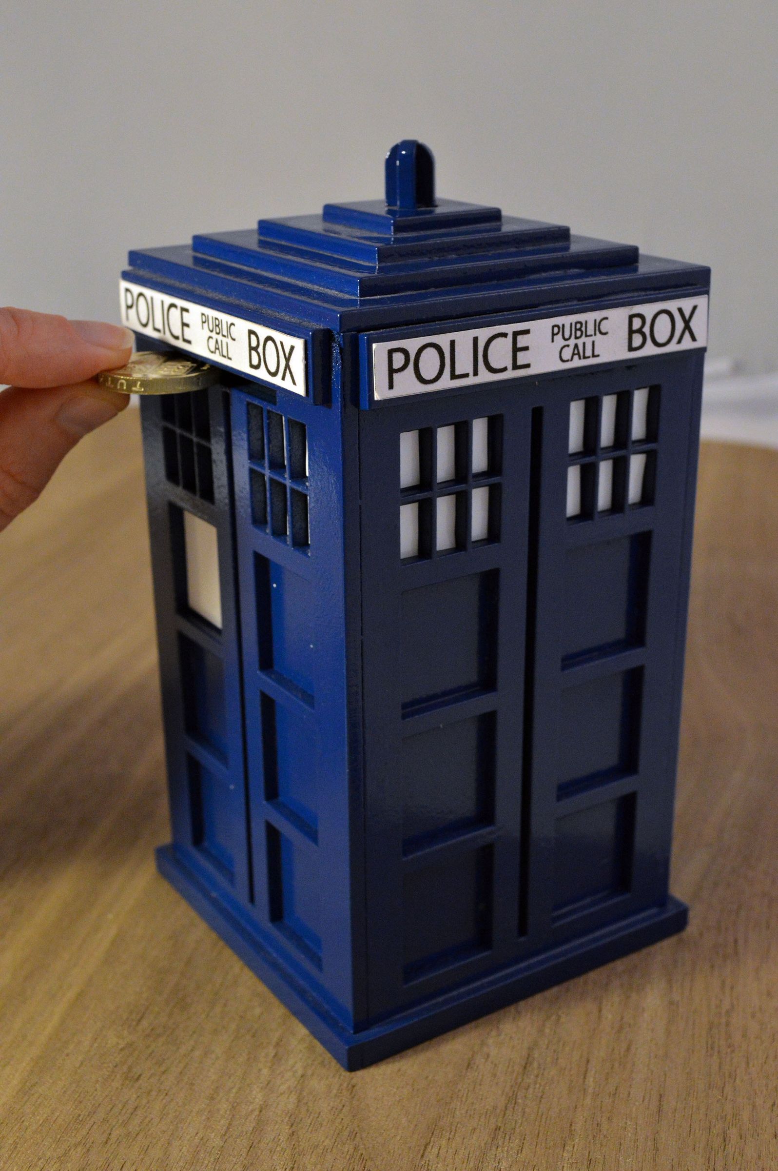 Doctor Who TARDIS Laser Cut Money Box : 8 Steps (with Pictures ...