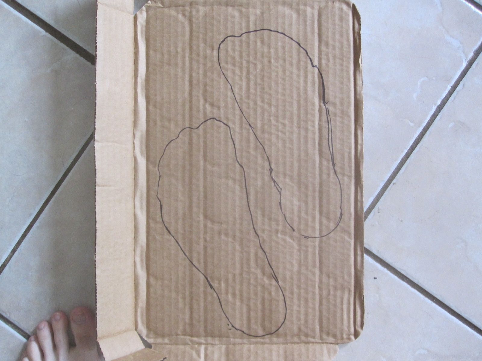 $2 Running Shoes : 4 Steps (with Pictures) - Instructables