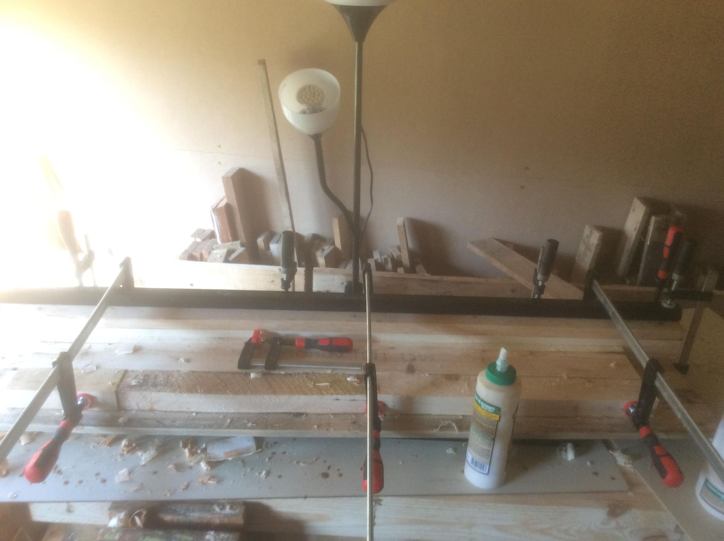 Making a Workbench From Pallets : 7 Steps - Instructables