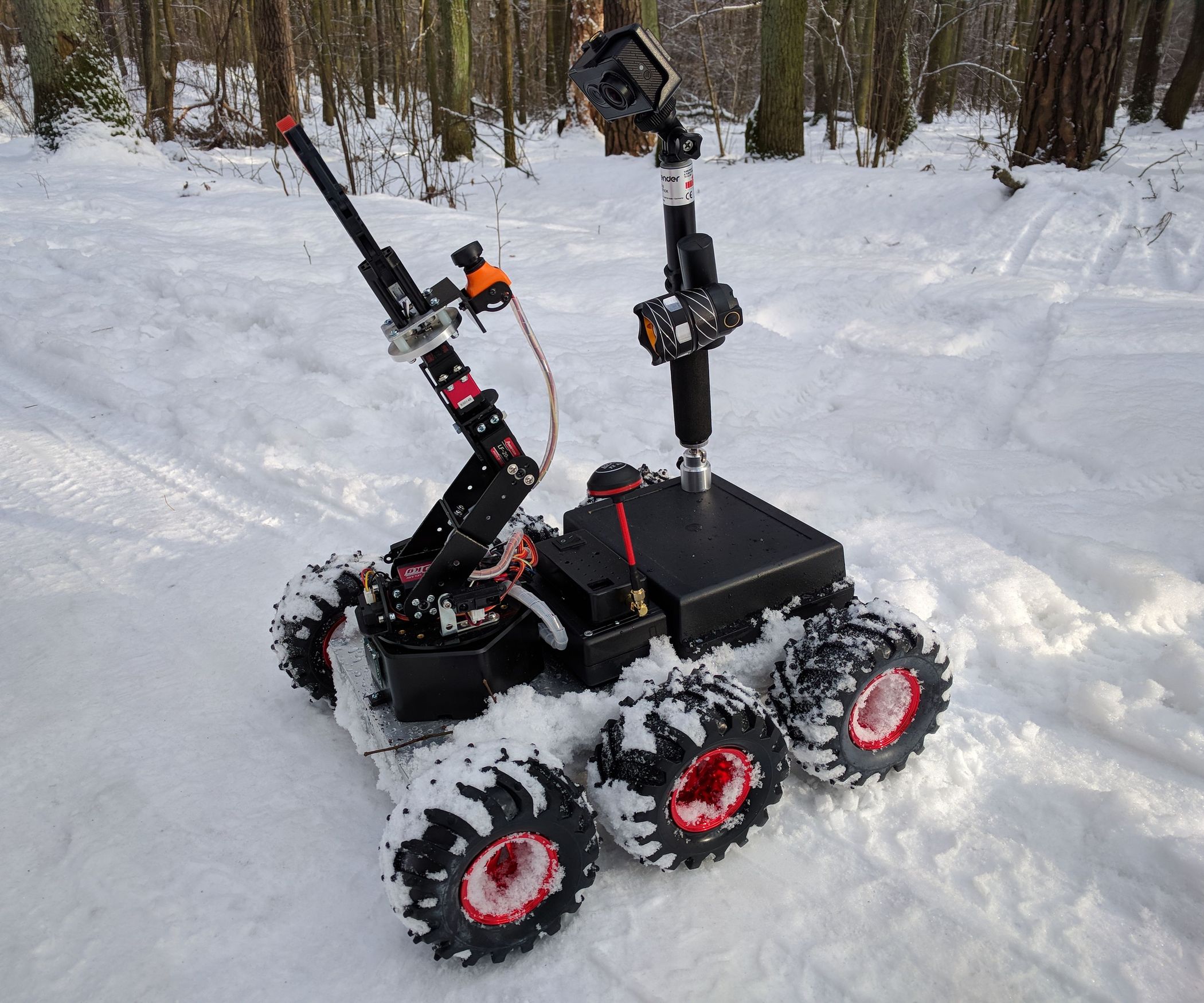 Remote Controlled 6WD All Terrain Robot : 10 Steps (with Pictures ...
