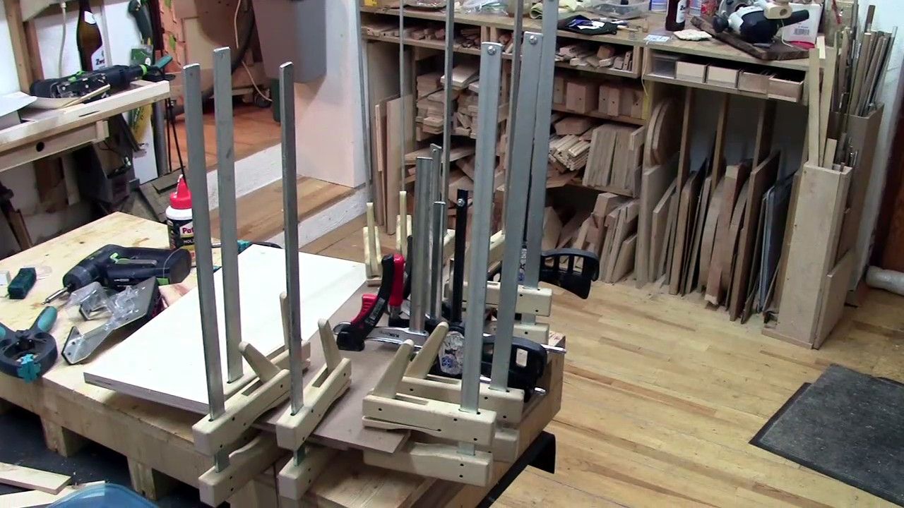Mini Router Table With the Simplest Router Lift Ever : 12 Steps (with ...