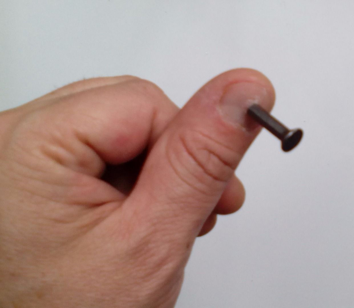 How to Prank Finger Nail : 10 Steps (with Pictures) - Instructables