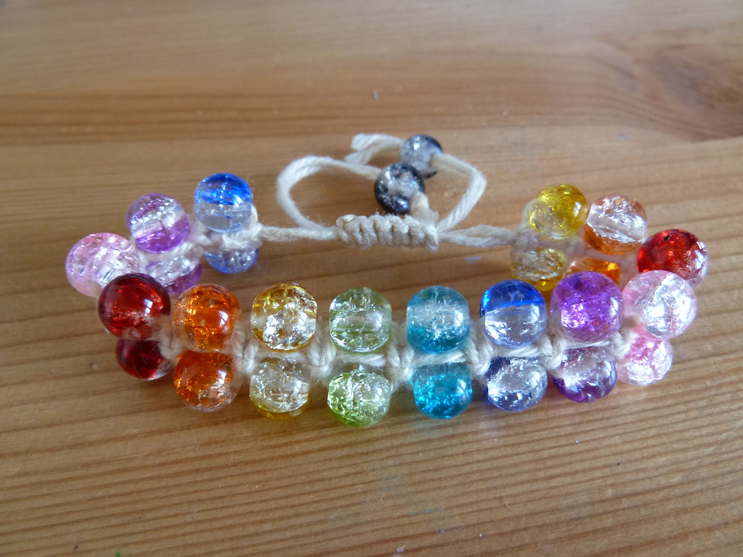 Beaded Macrame Bracelet : 11 Steps (with Pictures) - Instructables
