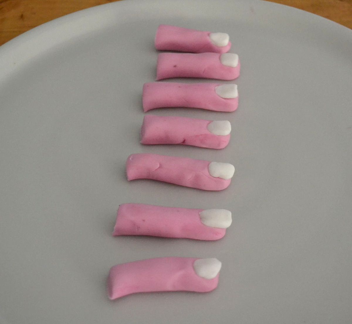 EDIBLE FINGERS : 10 Steps (with Pictures) - Instructables