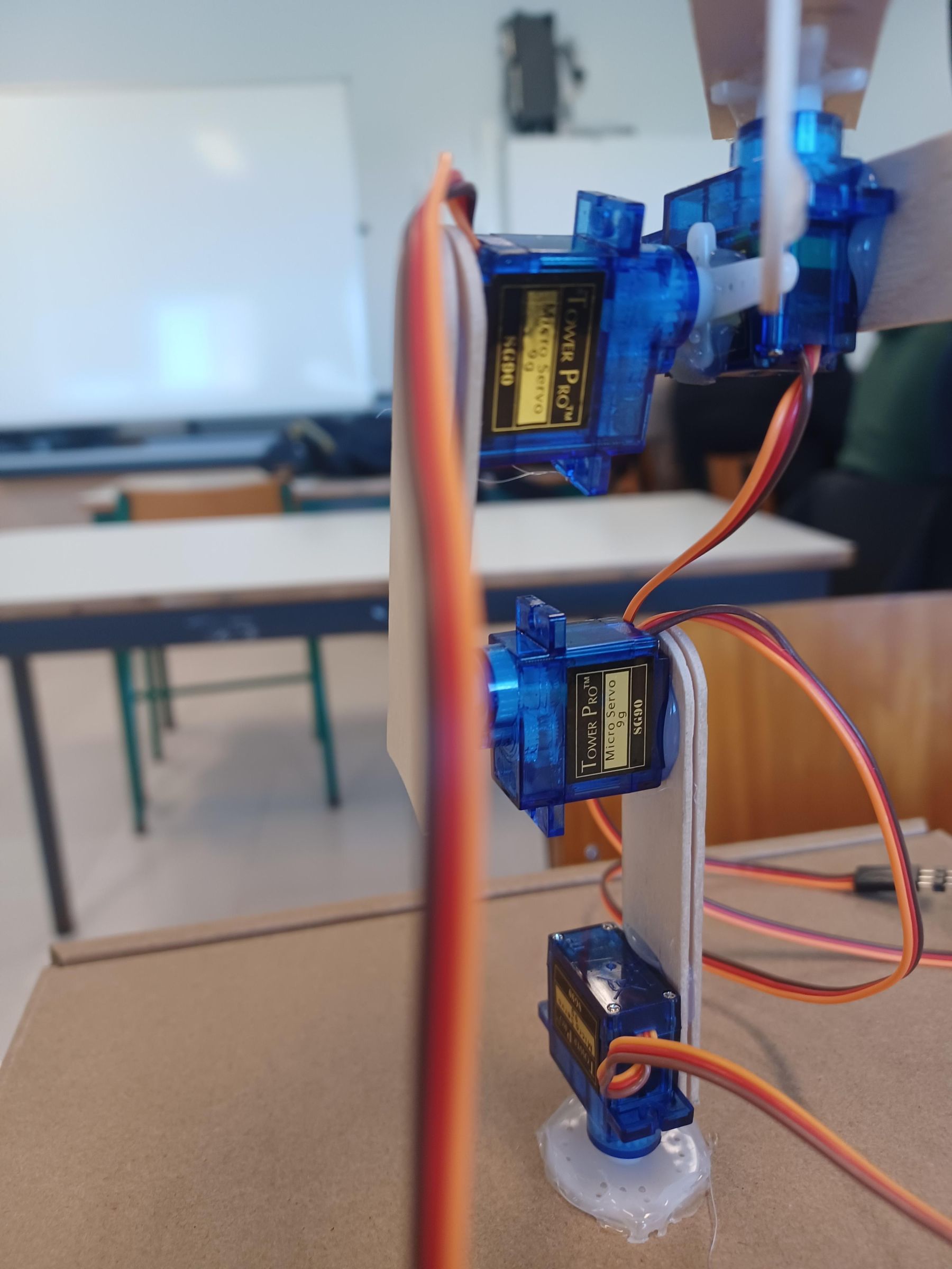 Braço Robótico Com Arduino : 4 Steps - Instructables