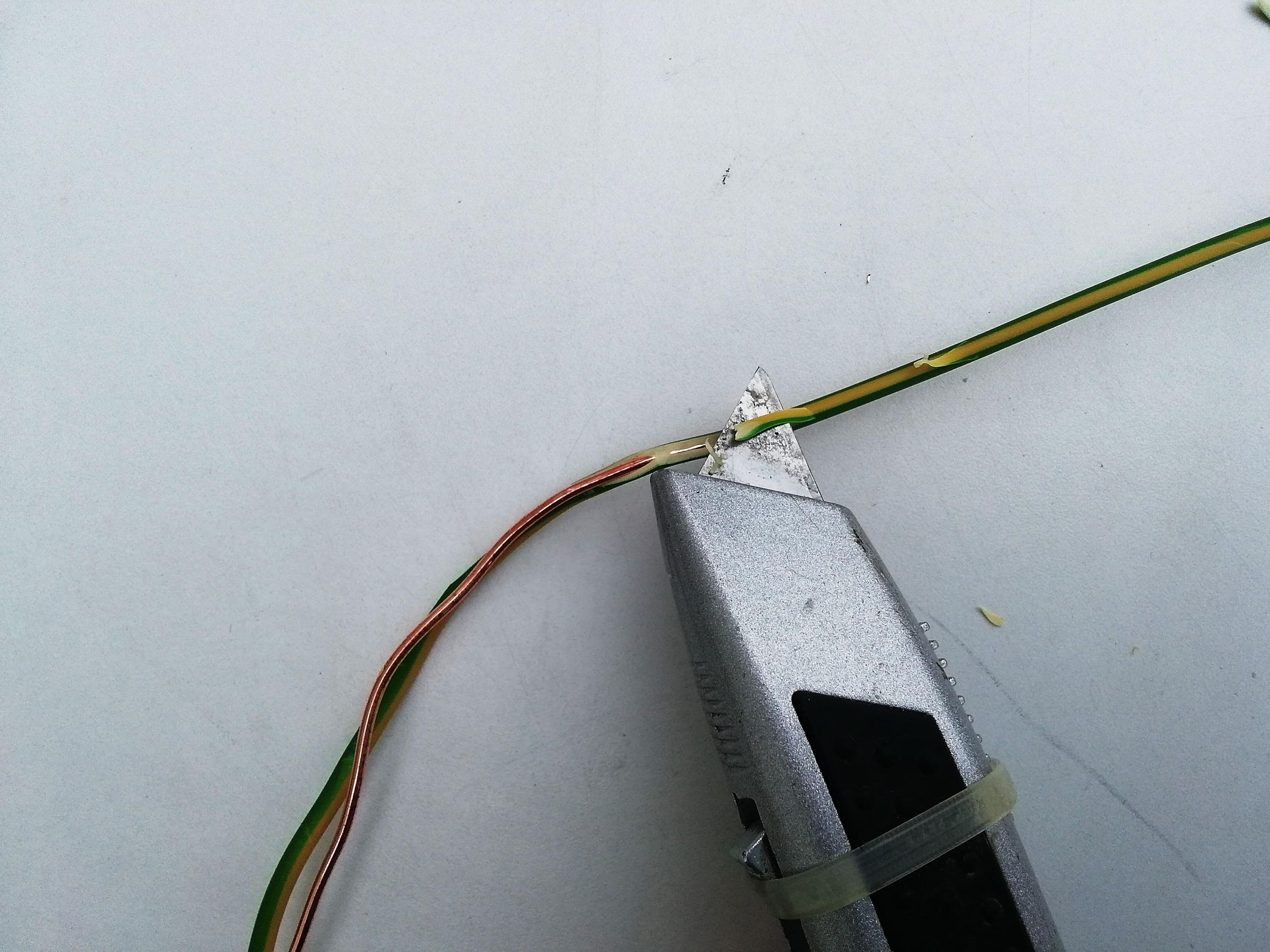 Colorful Copper on Useless Dice : 8 Steps (with Pictures) - Instructables