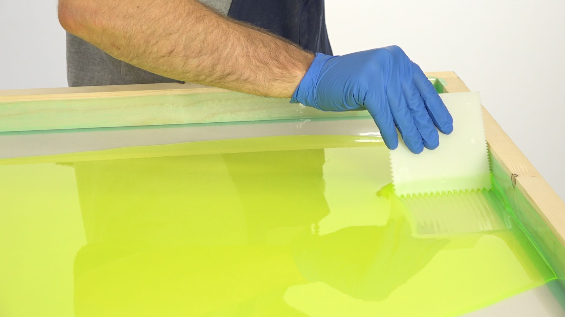 DIY RESIN PLANK TABLE - How to Make Your Own Using GlassCast® 3 Clear ...