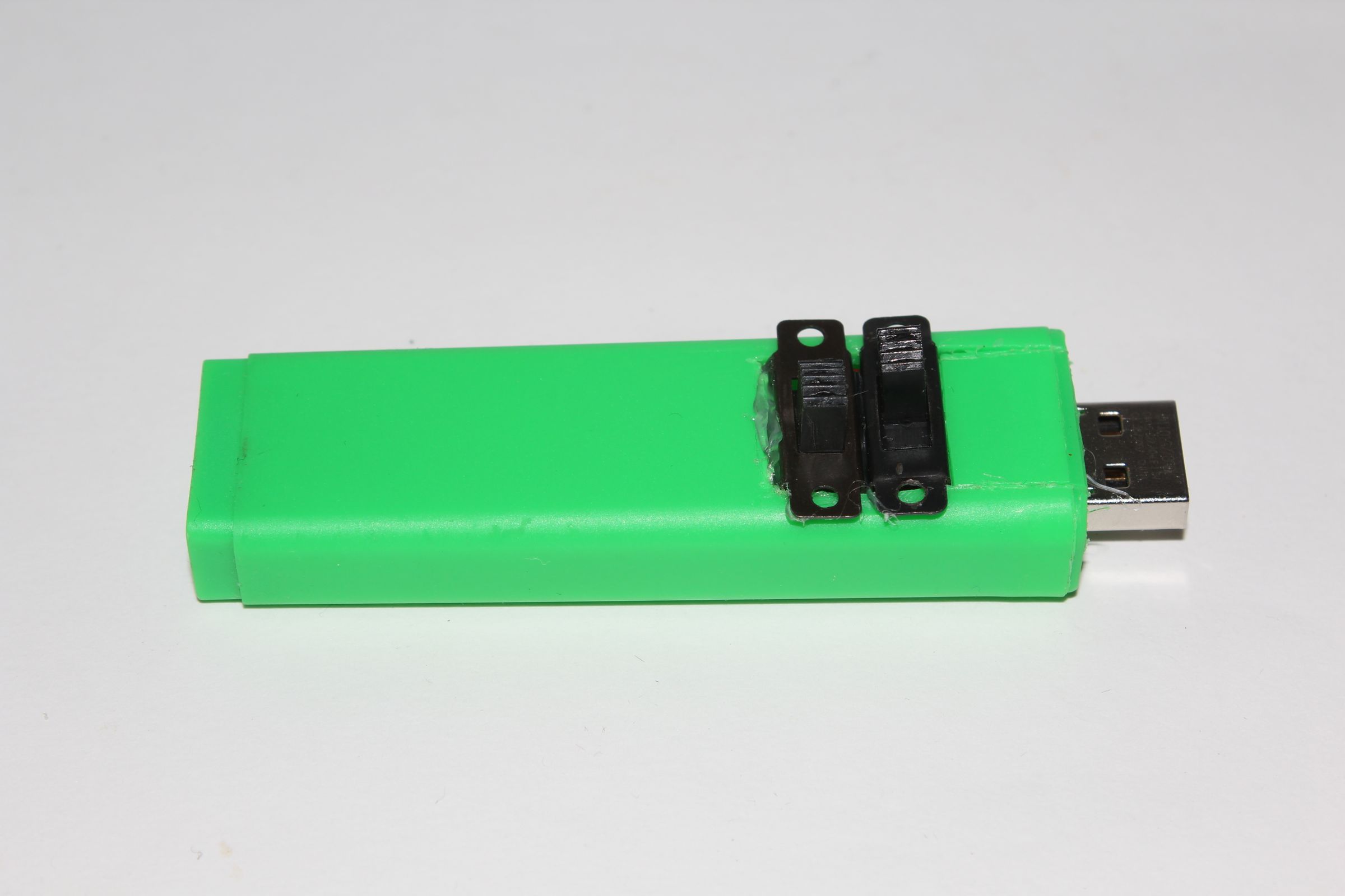 Physical USB Drive Protection : 7 Steps - Instructables