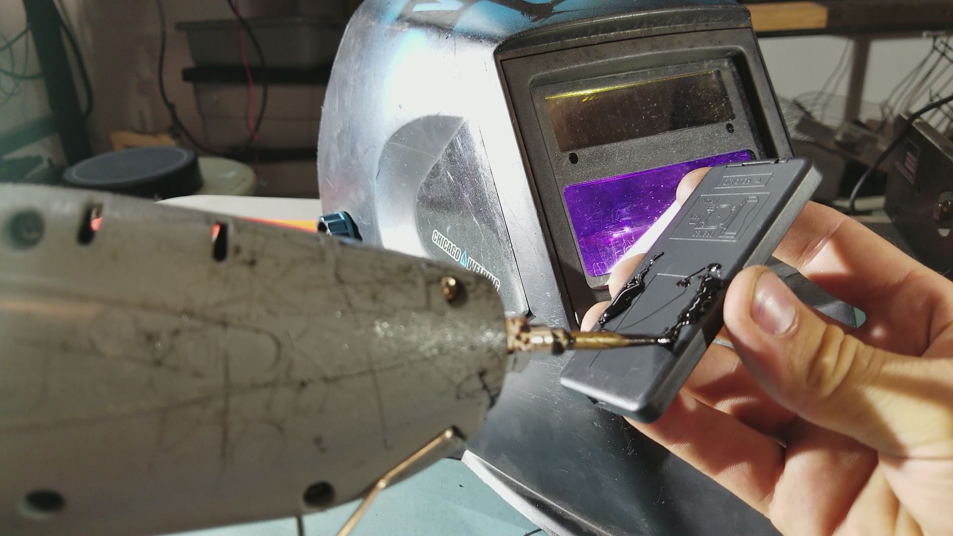 MacGyver a Welding Helmet to View the Solar Eclipse : 8 Steps (with ...