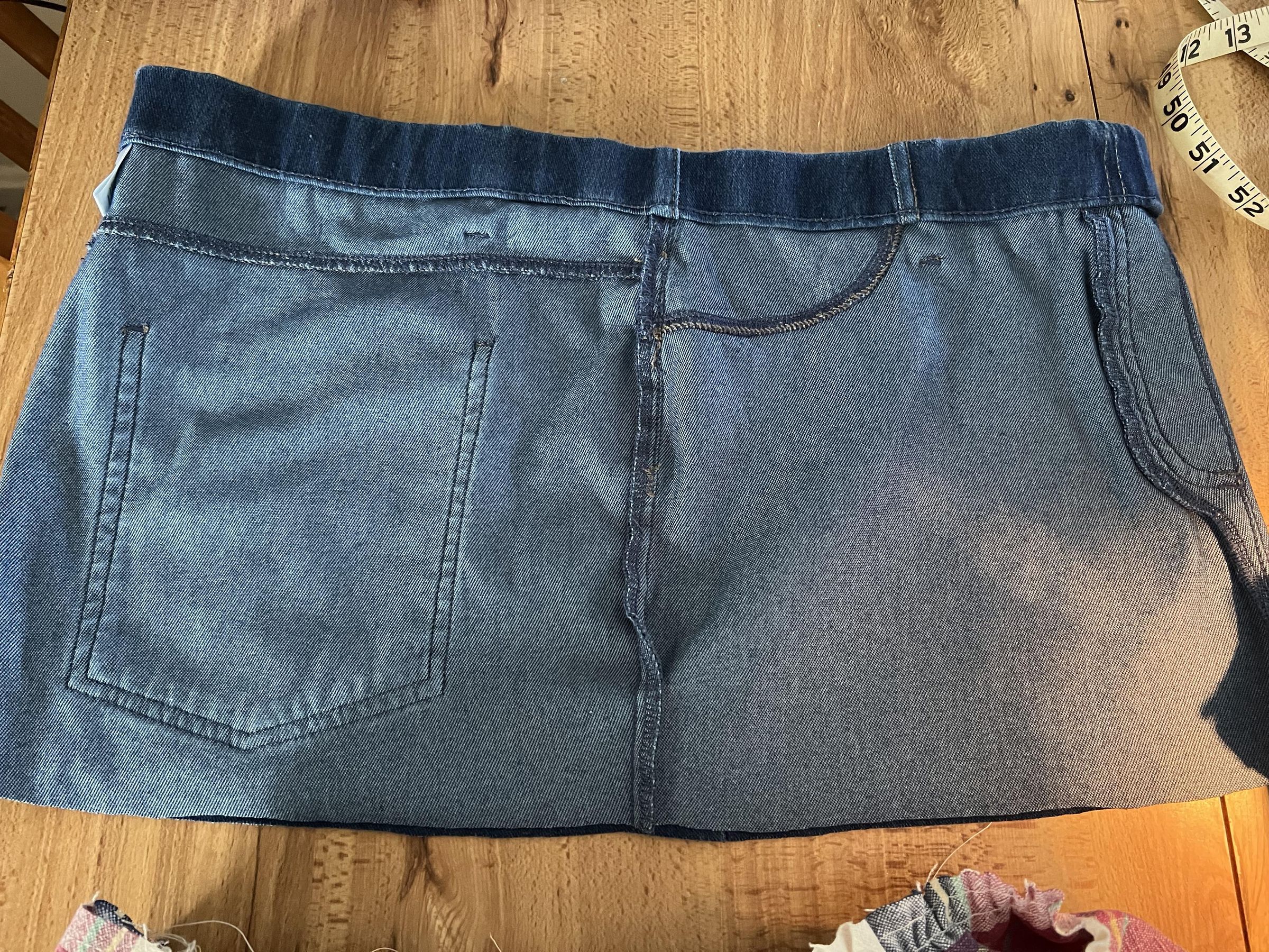 No-Pattern 4-Piece Outfit! : 22 Steps (with Pictures) - Instructables