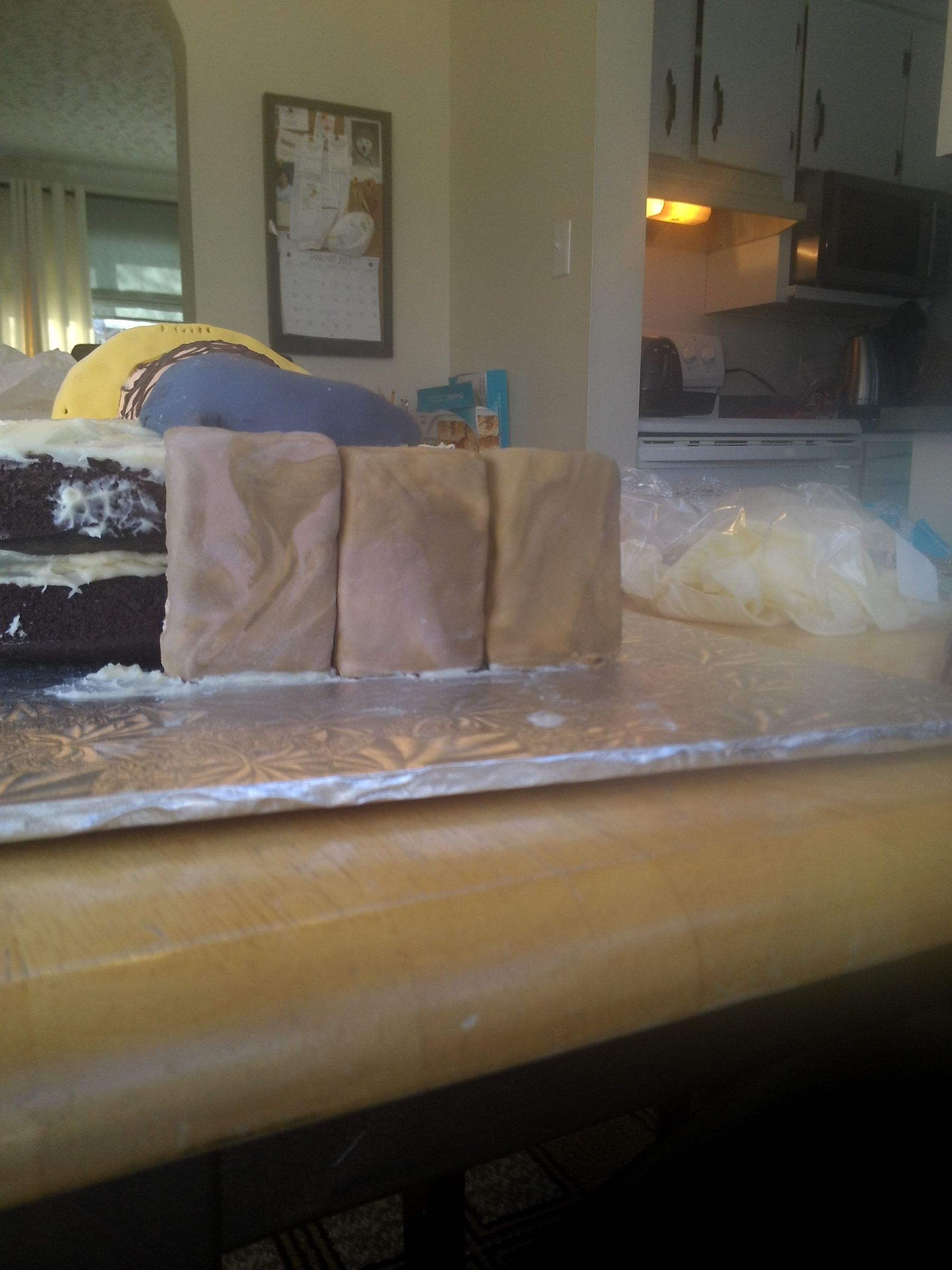 Leg Lamp Cake : 5 Steps (with Pictures) - Instructables