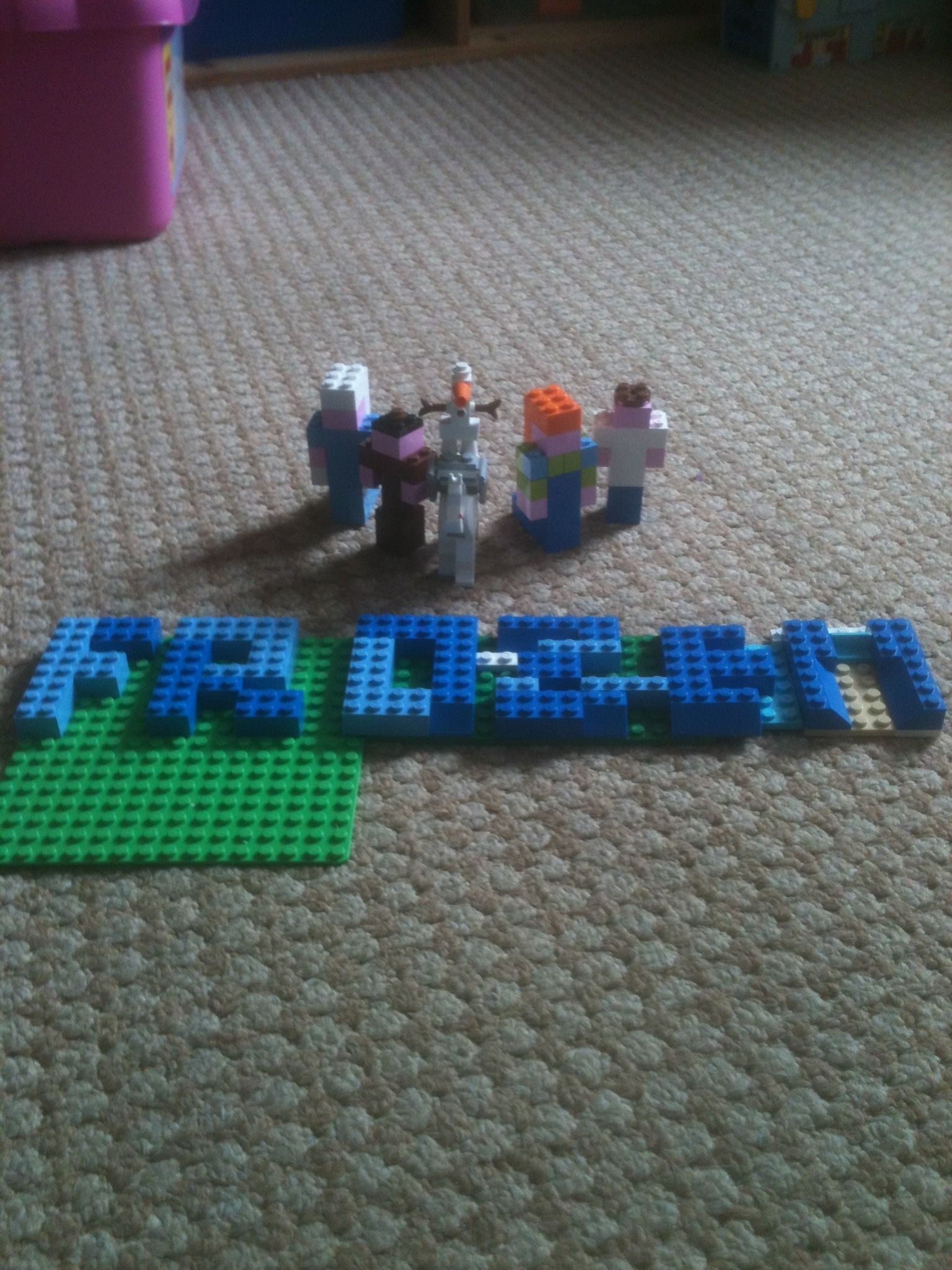 Lego Frozen Character : 12 Steps - Instructables