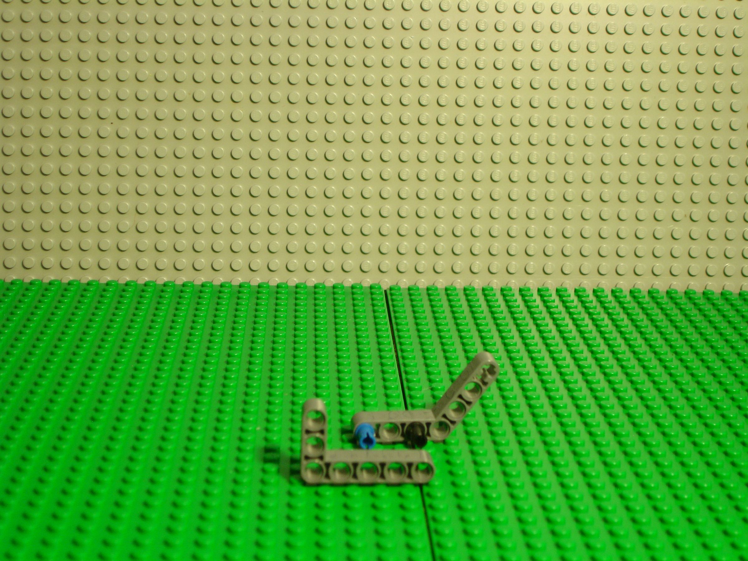 Build a Simple LEGO Starter Robot : 7 Steps - Instructables