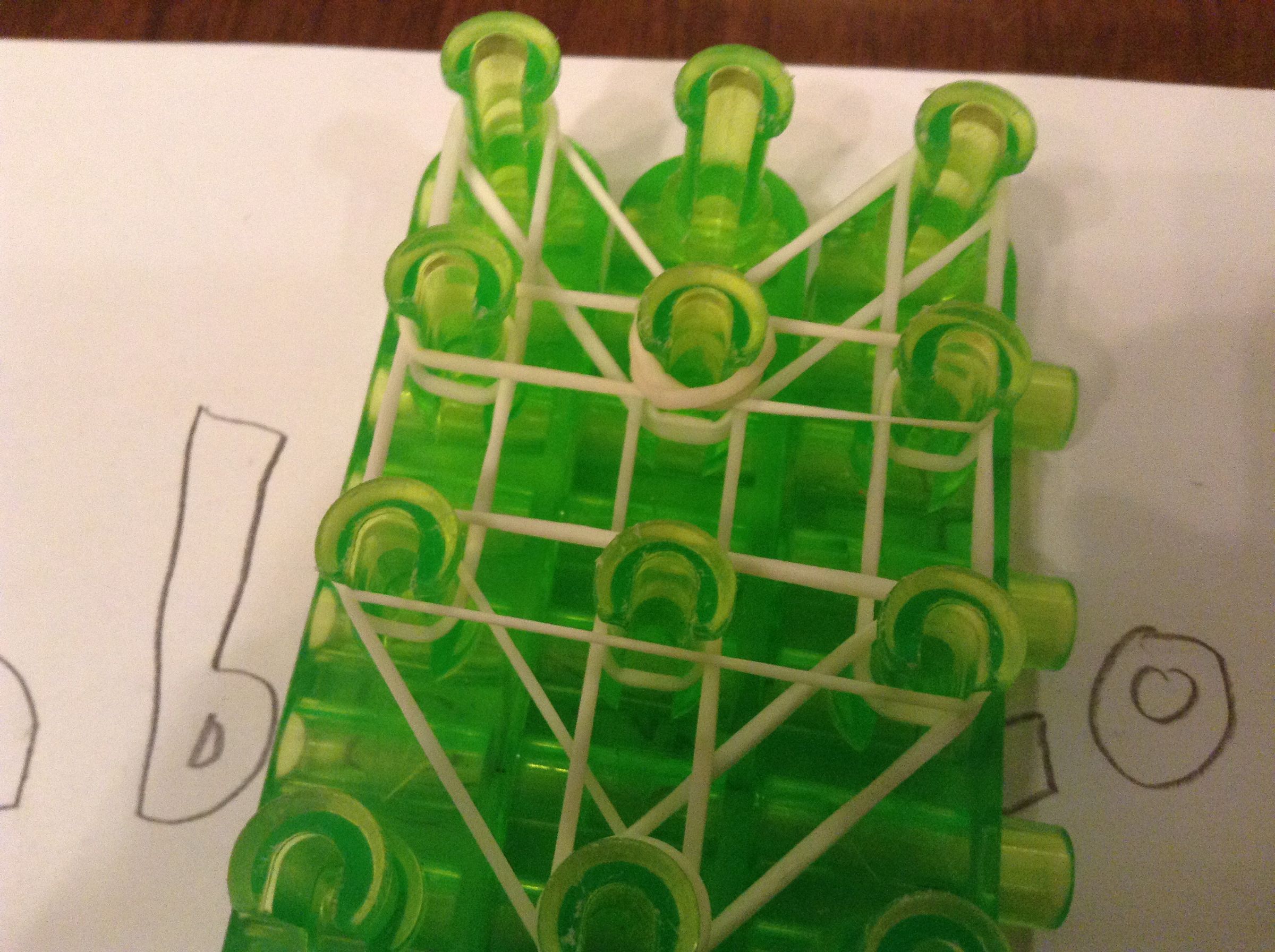 Rainbow Loom Heart Charm : 7 Steps - Instructables