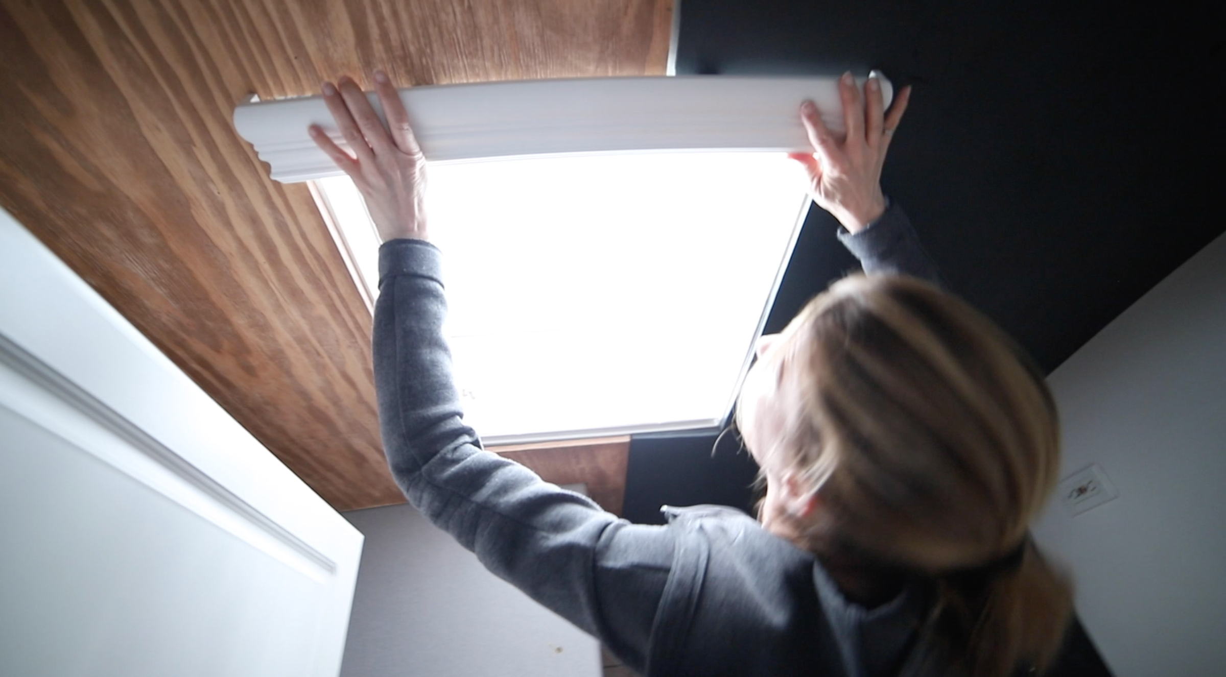 How to Make a Removable Accent Wall With Plywood : 10 Steps (with ...