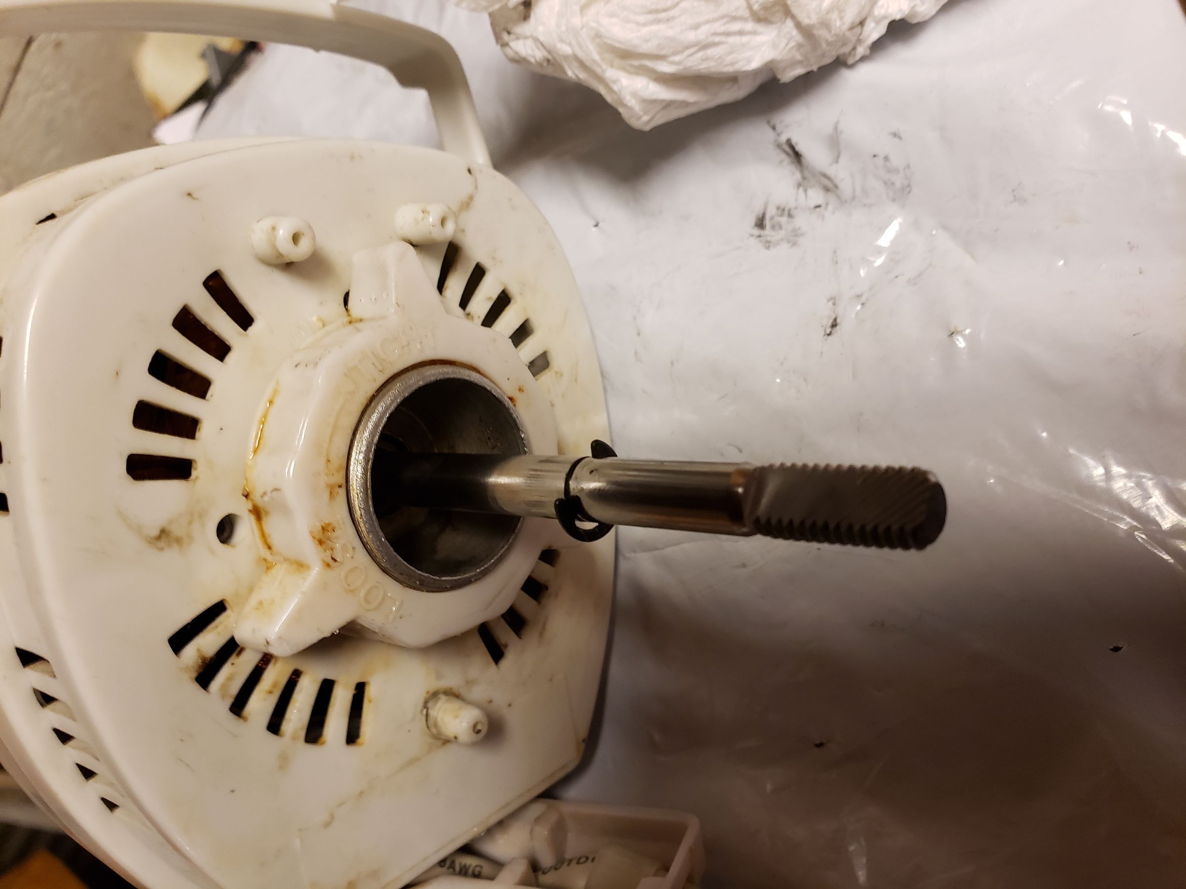 Repair a Fan That Won't Turn : 6 Steps - Instructables