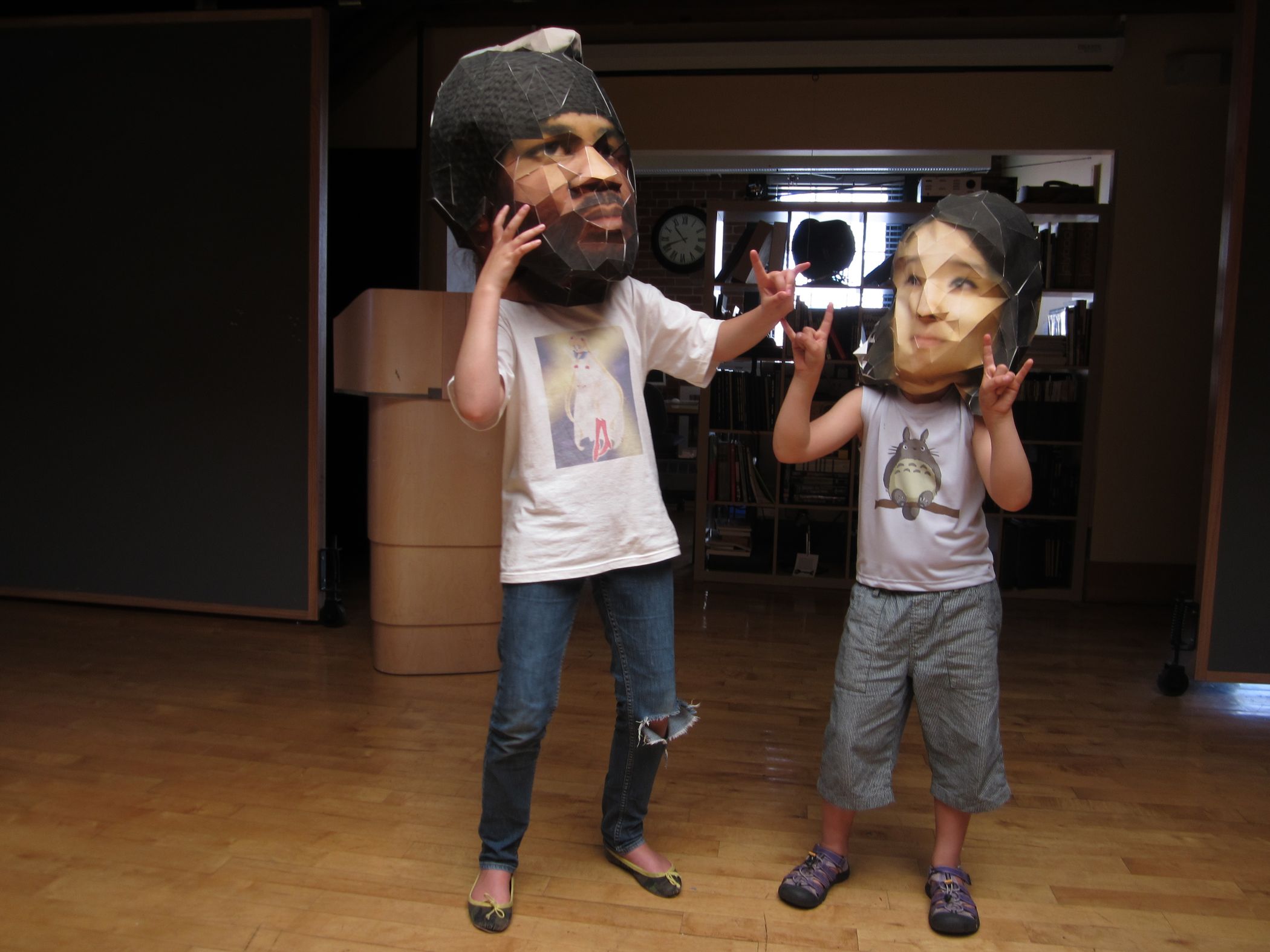 Twinsies (Head Swapping) : 5 Steps (with Pictures) - Instructables