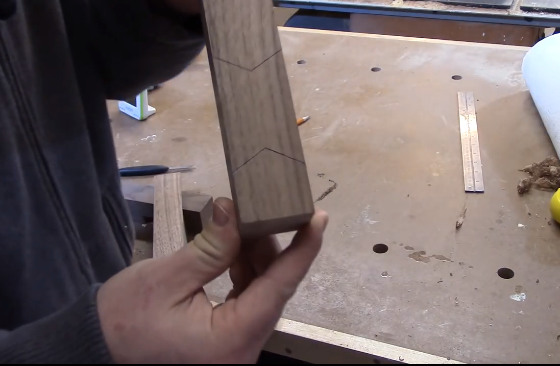 3 Way Lap Joint Stool!!! : 7 Steps (with Pictures) - Instructables