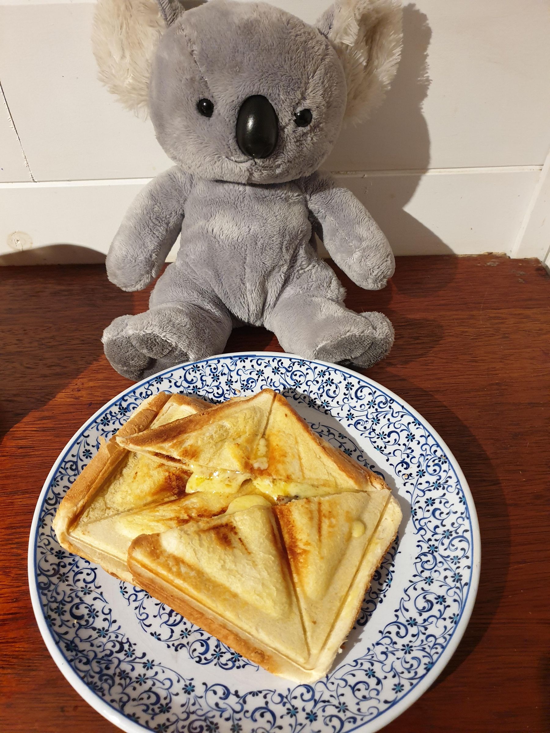 AUSSIE VEGEMITE TOASTIE : 5 Steps (with Pictures) - Instructables