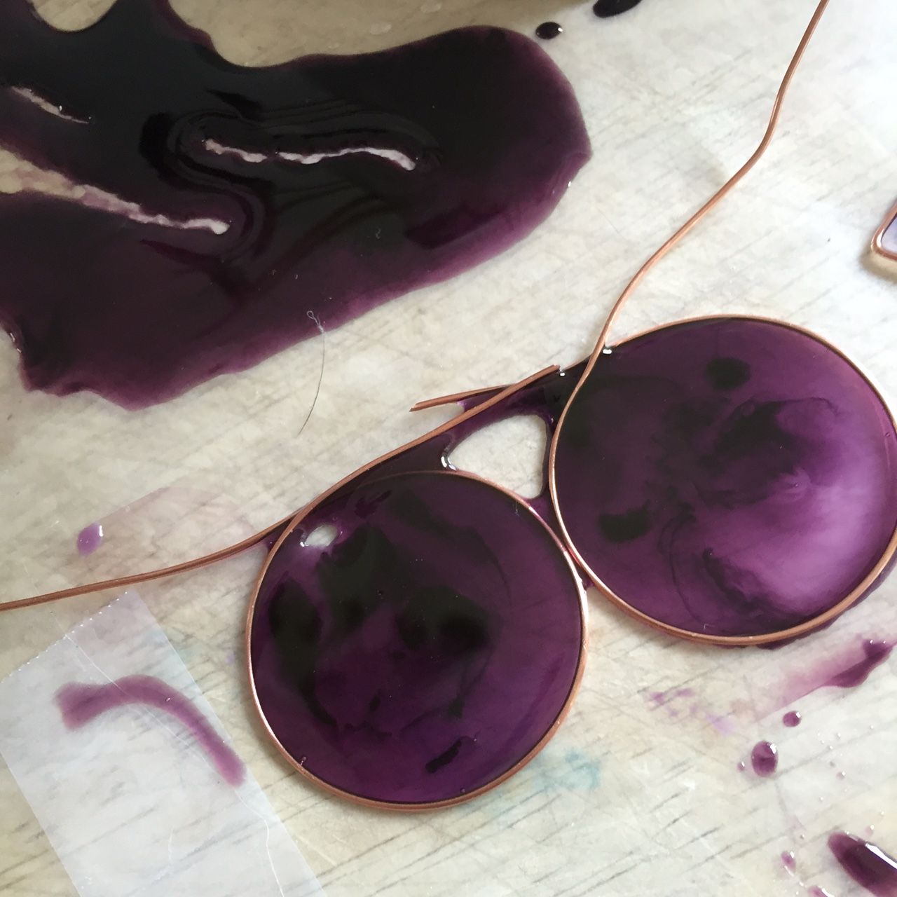 Purple Resin Wire Earrings : 12 Steps (with Pictures) - Instructables