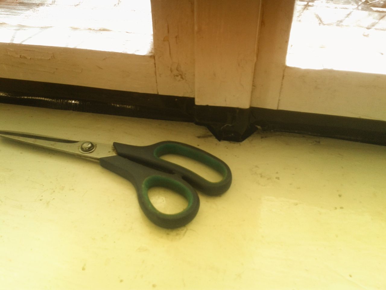 Duct Tape Window Insulation : 4 Steps (with Pictures) - Instructables