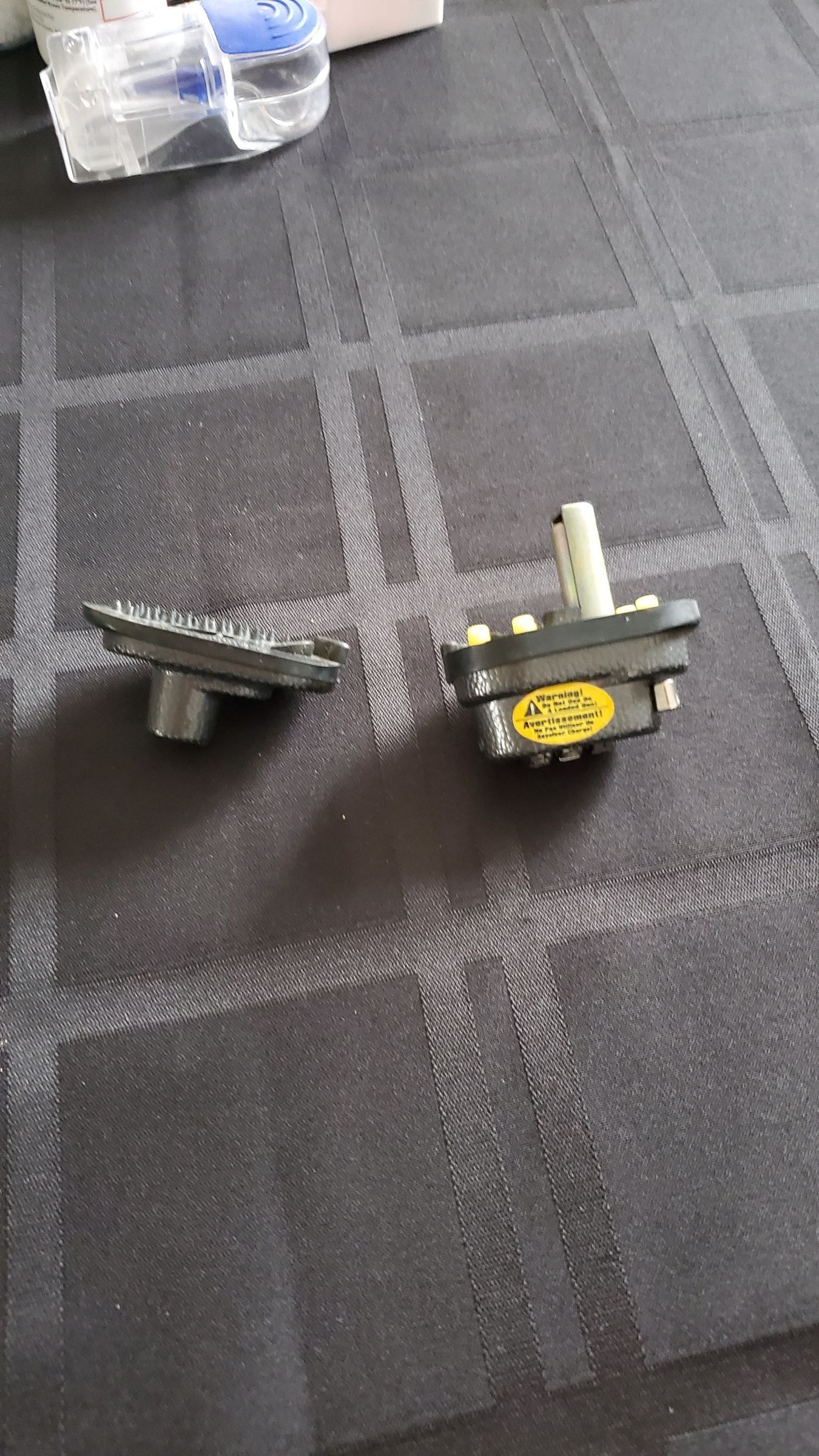 How to Reset Master Lock's Gun Trigger Combination Lock : 3 Steps ...