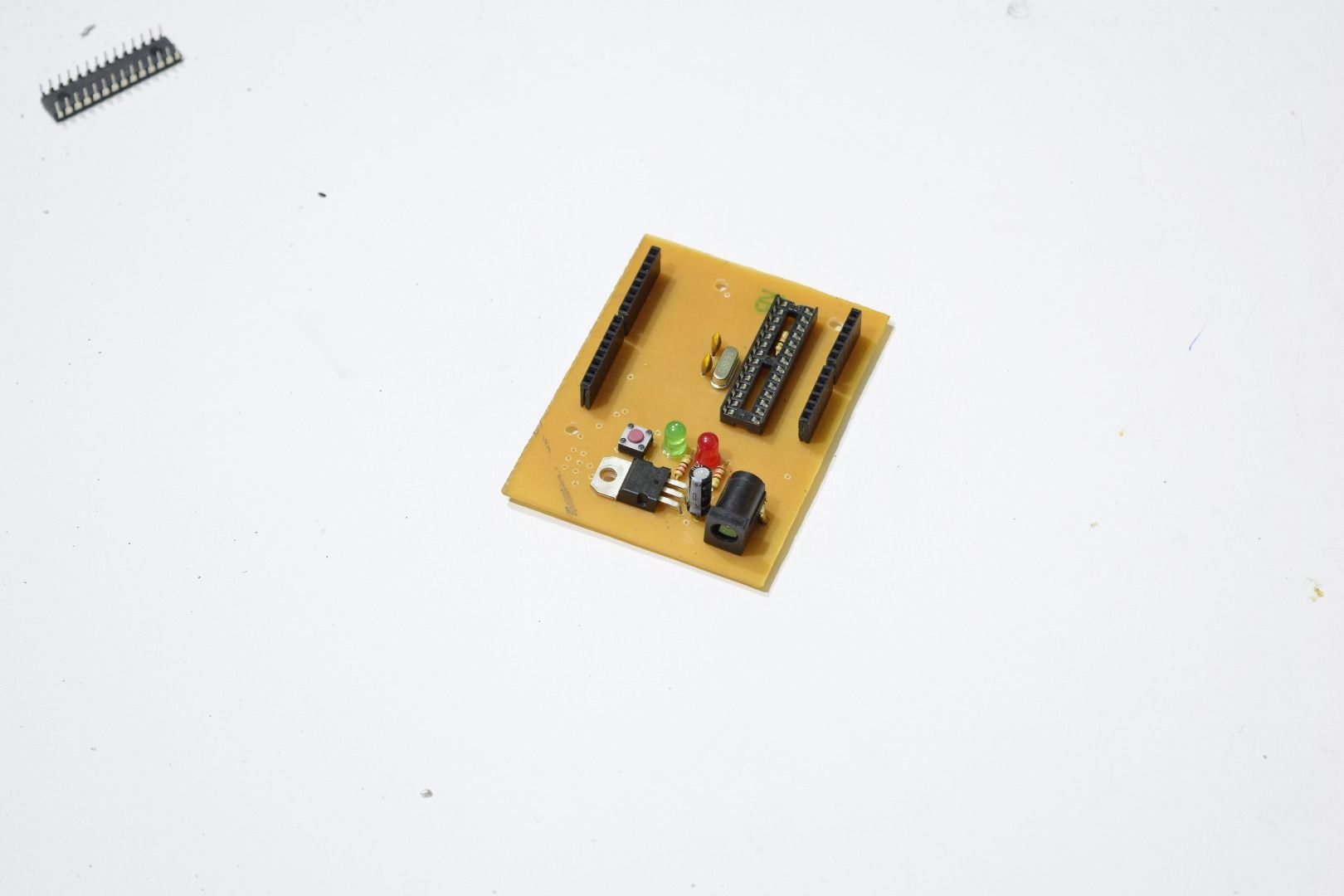 Beeduino : Homemade Arduino Uno for $6 : 13 Steps (with Pictures ...