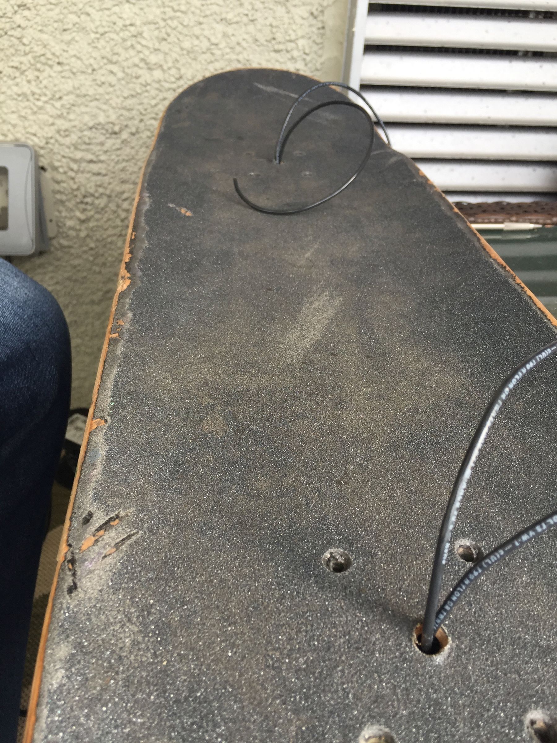 Upcycled Skateboard Lamp From a Used Deck : 8 Steps (with Pictures ...