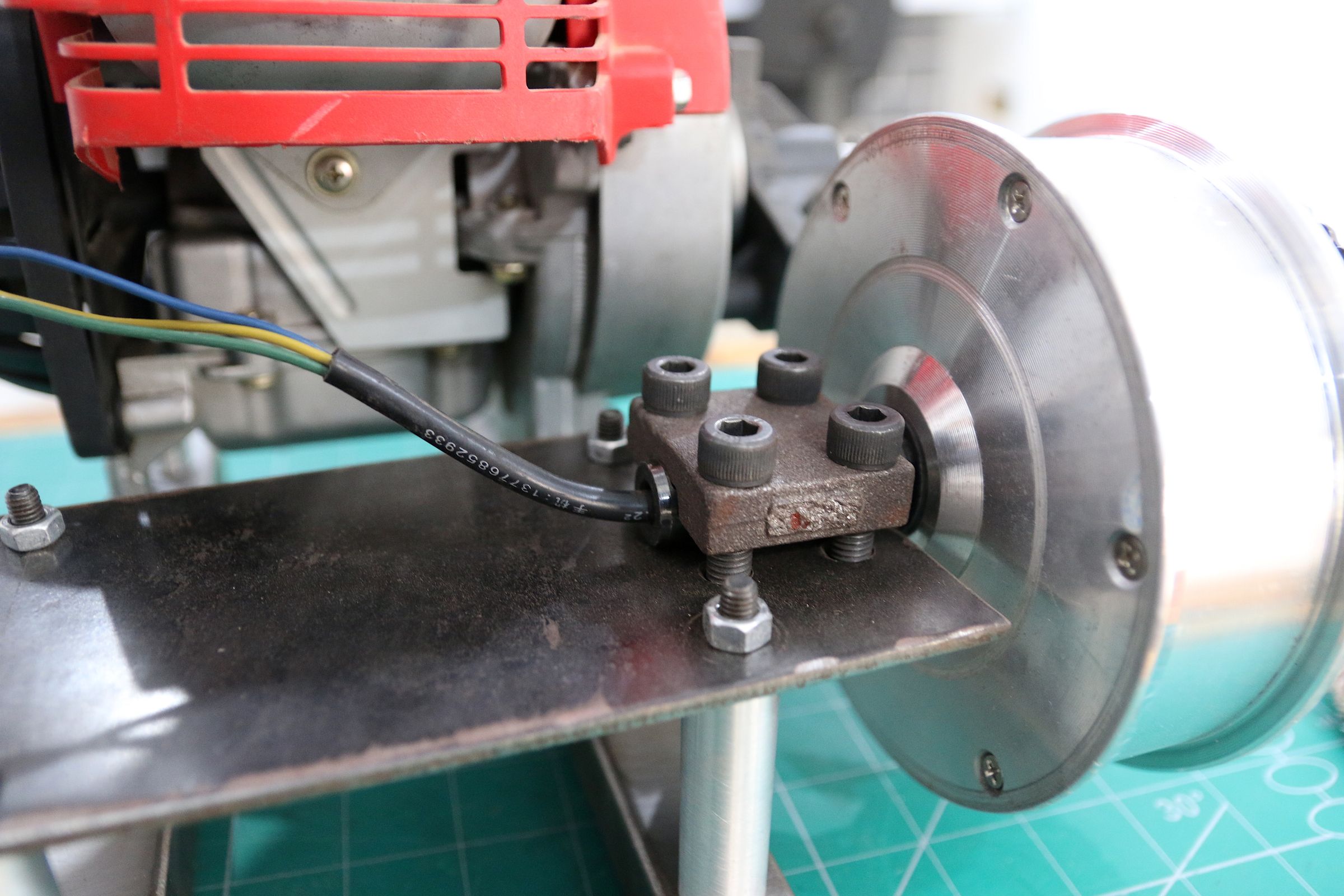 DIY Miniature Gasoline Generator : 10 Steps (with Pictures) - Instructables