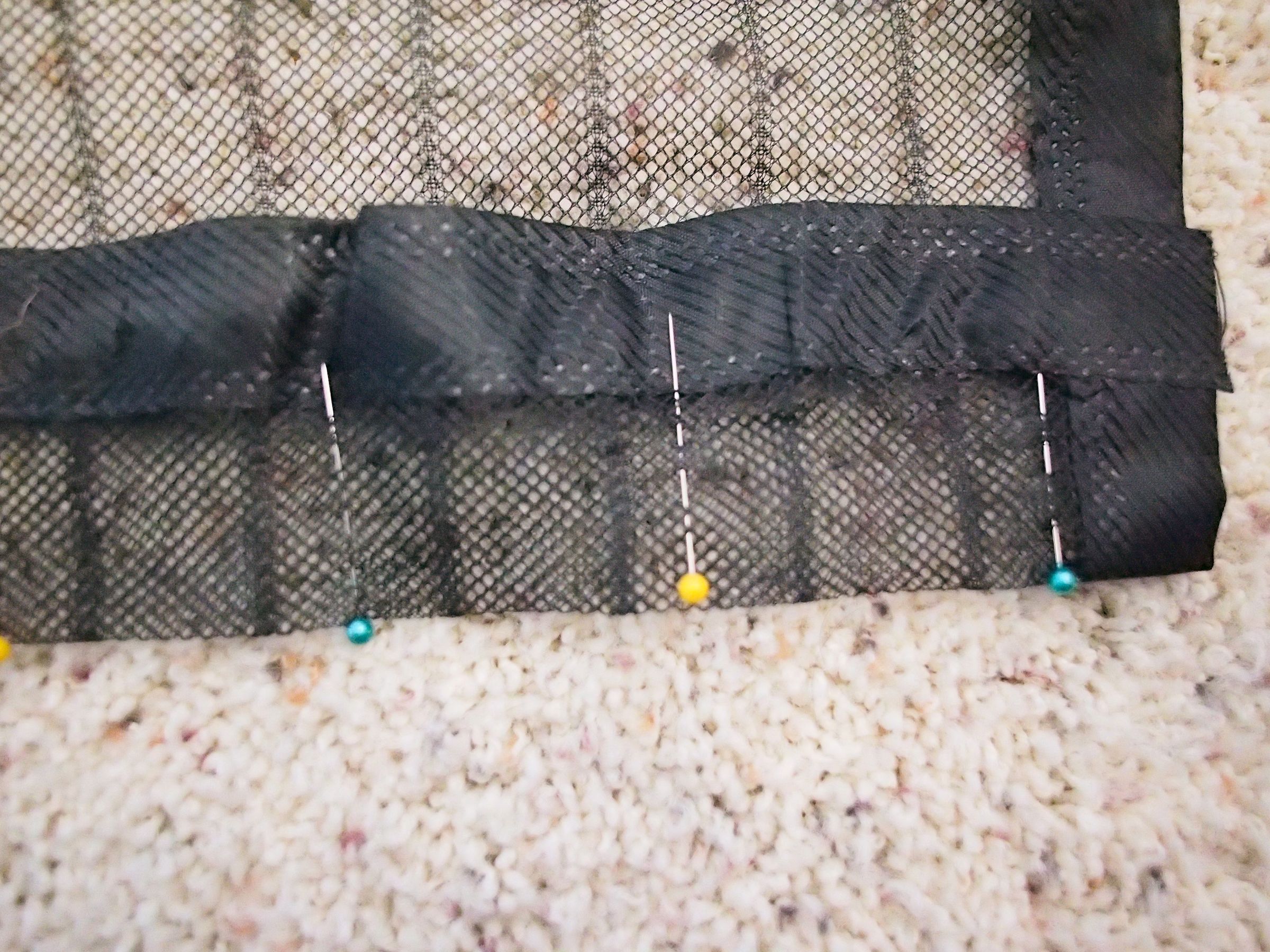 Perfect the Magic Mesh Hands-Free Screen Door : 7 Steps - Instructables