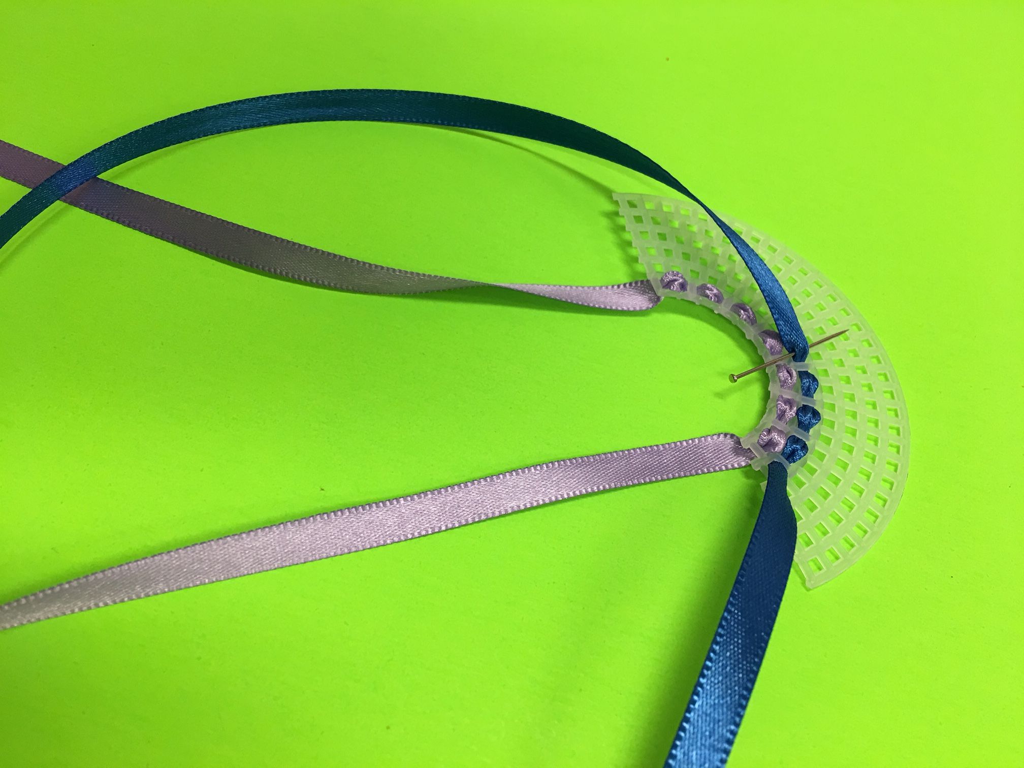 Silk Ribbon Rainbows : 6 Steps (with Pictures) - Instructables
