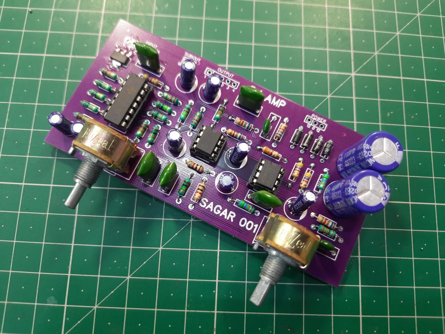 5.1 Channel Preamplifier for Audio System : 9 Steps - Instructables