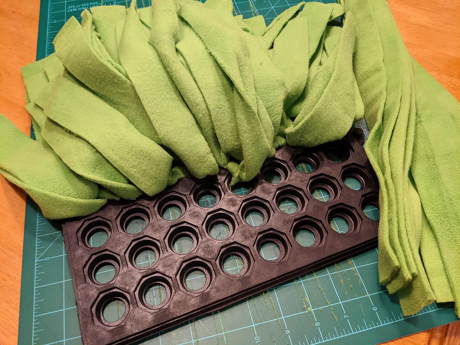 How to Make Your Pet a Durable Snuffle Mat : 4 Steps (with Pictures ...