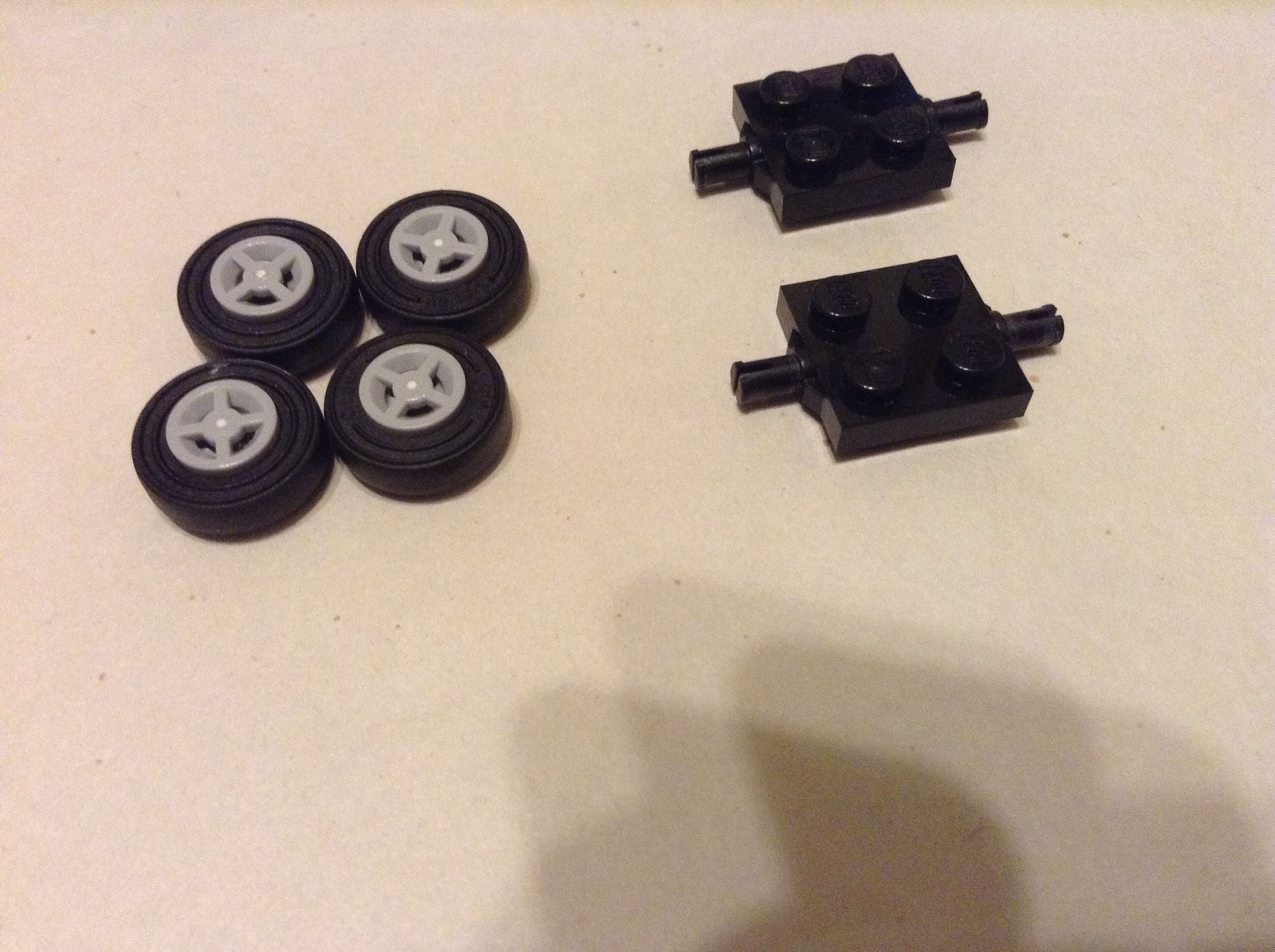 Cute Lego Robot : 14 Steps - Instructables