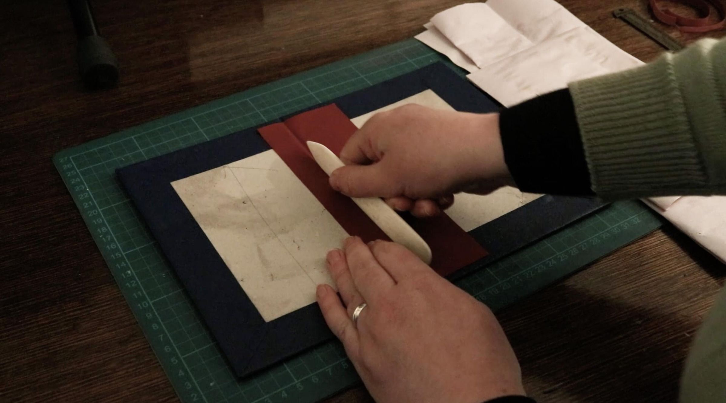Make a Hard Cover for Your Handmade Book : 8 Steps (with Pictures ...