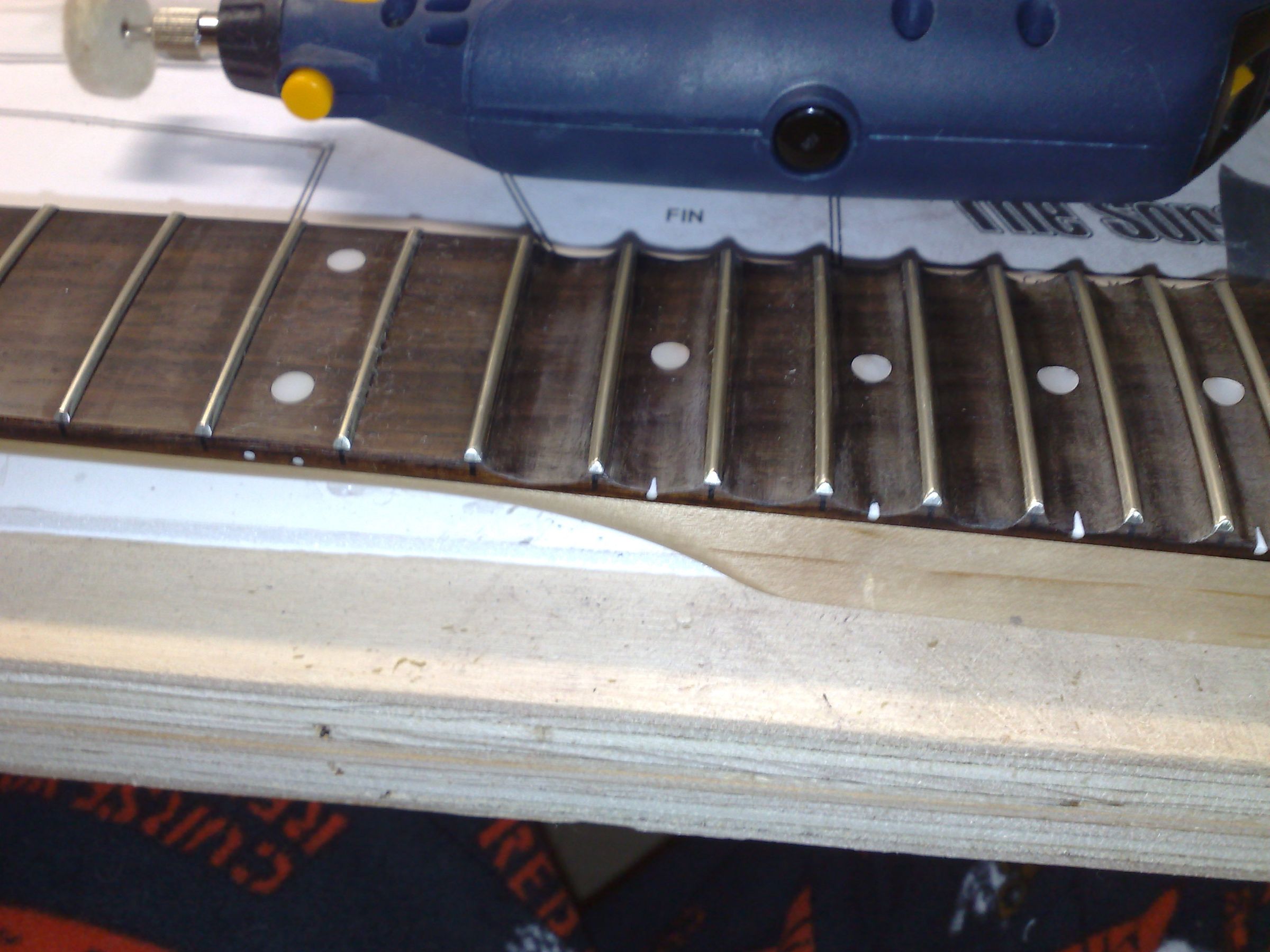 Scallop Your Guitar (Standard Scallop, Frets 14-21) : 11 Steps (with ...
