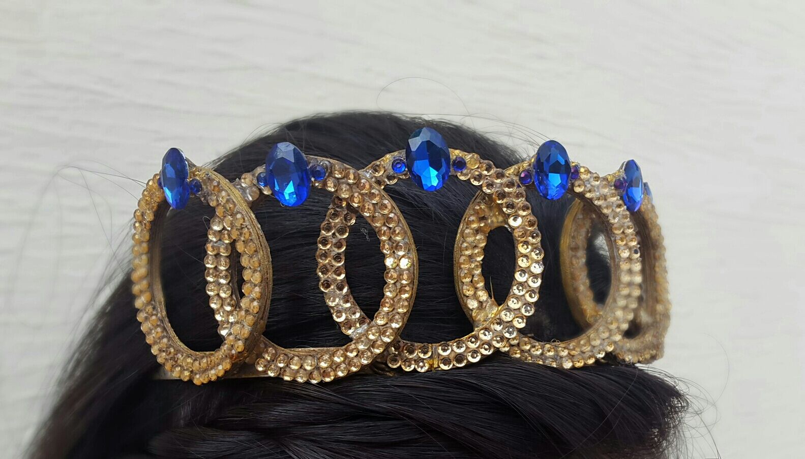DIY Cardboard Paper Tiara : 7 Steps (with Pictures) - Instructables