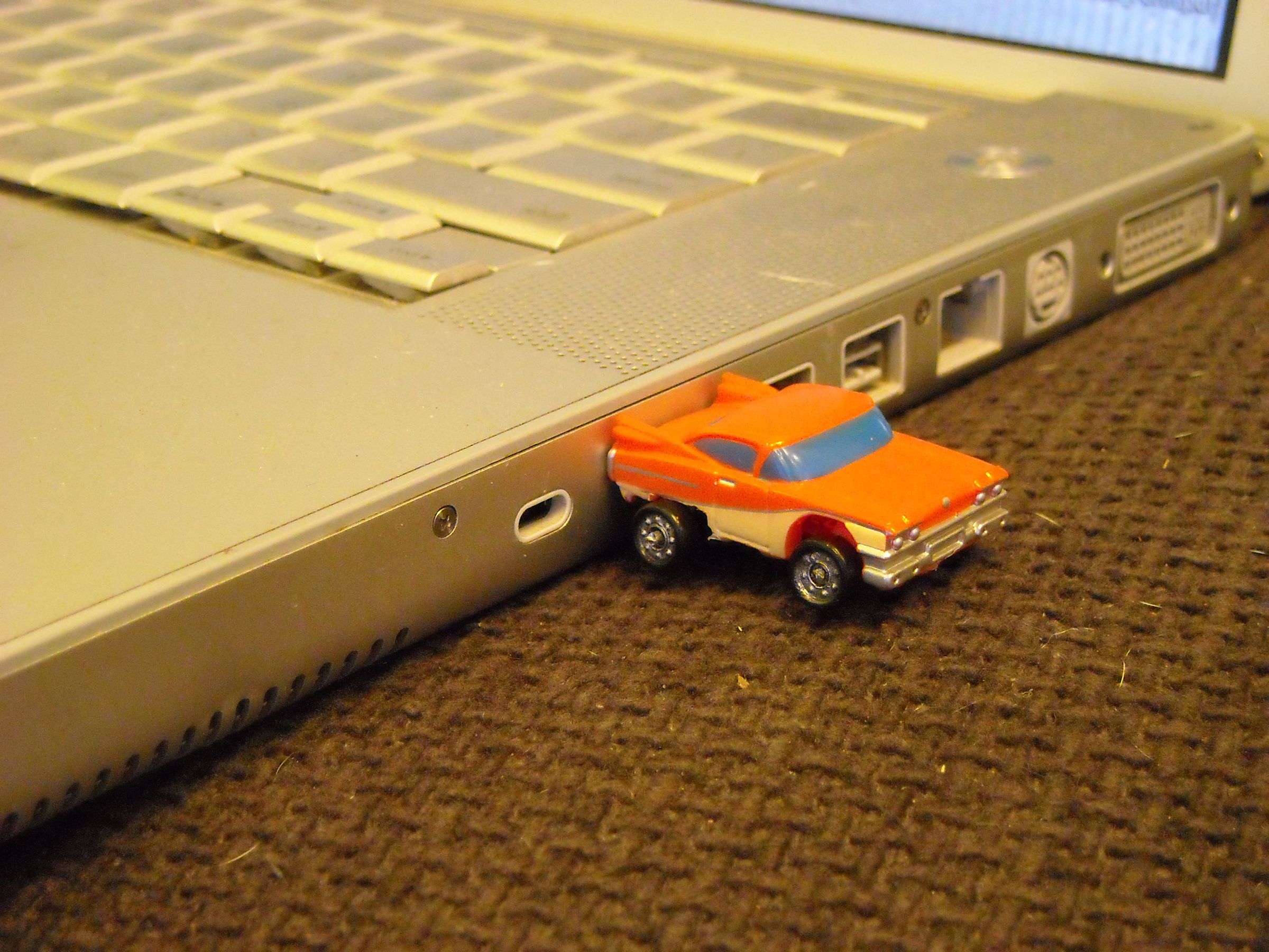 How to Build a 4 Gig 57 Chevy Micro-machine Usb Flash Drive : 6 Steps ...