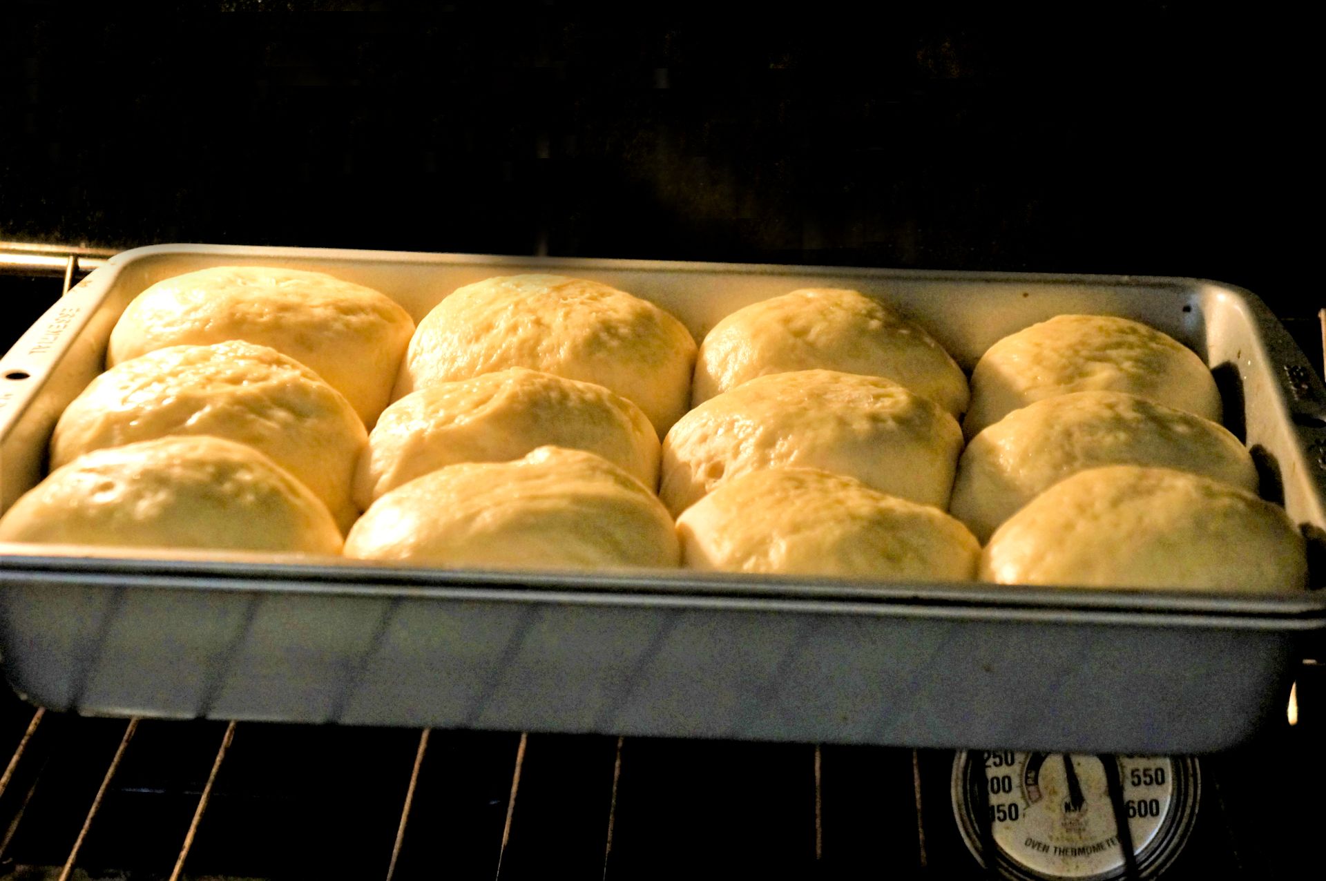 Vintage Copycat School Cafeteria Yeast Rolls : 7 Steps (with Pictures ...