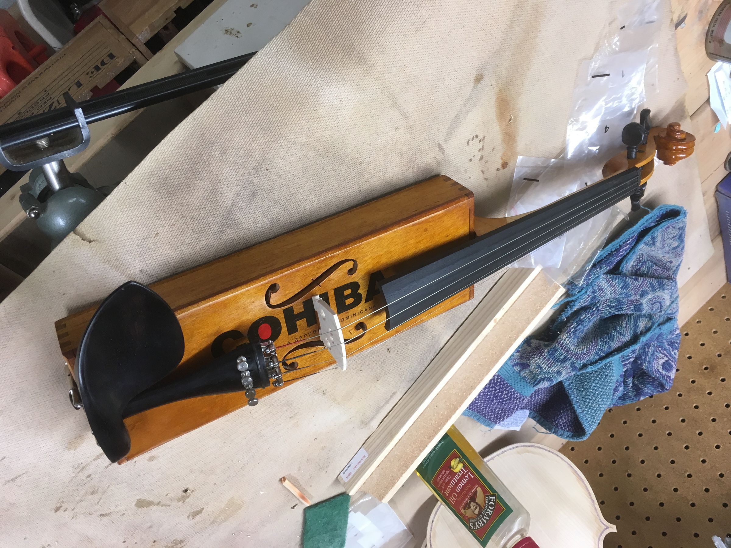 Cigar Box Fiddle / Violin : 8 Steps (with Pictures) - Instructables