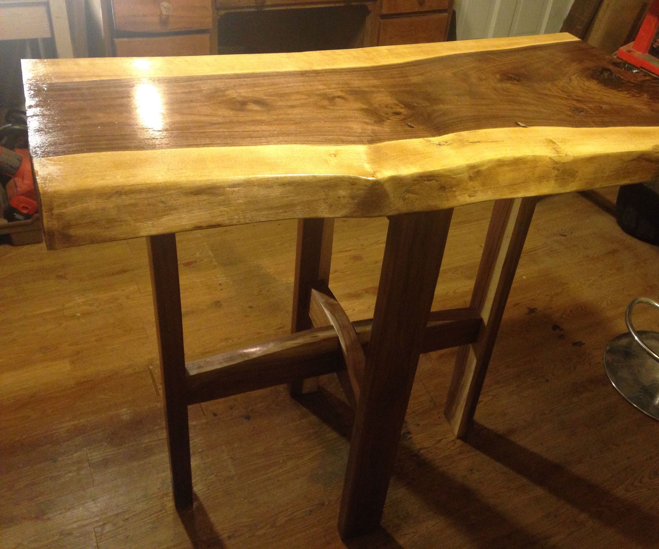 Walnut Breakfast Table : 12 Steps (with Pictures) - Instructables