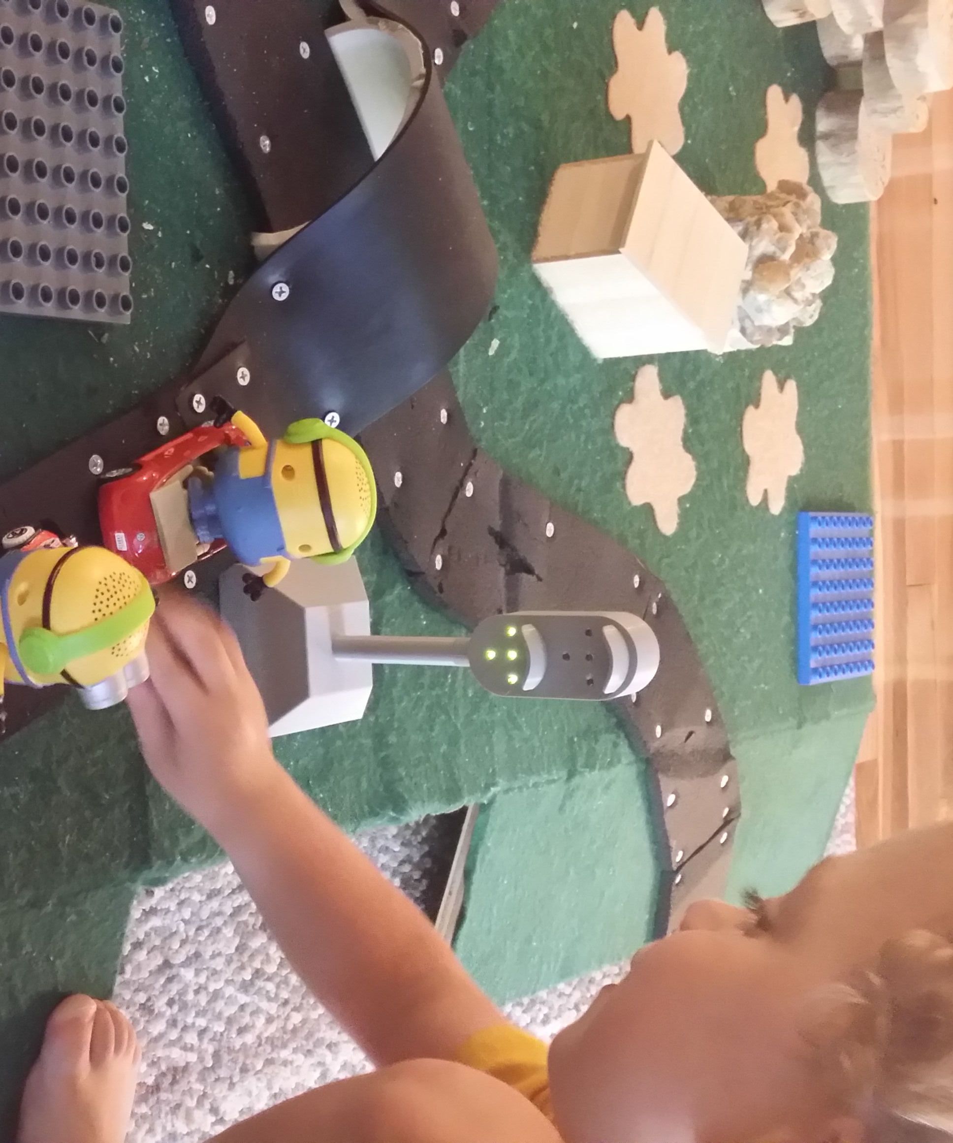 Traffic Light for Kids : 5 Steps (with Pictures) - Instructables