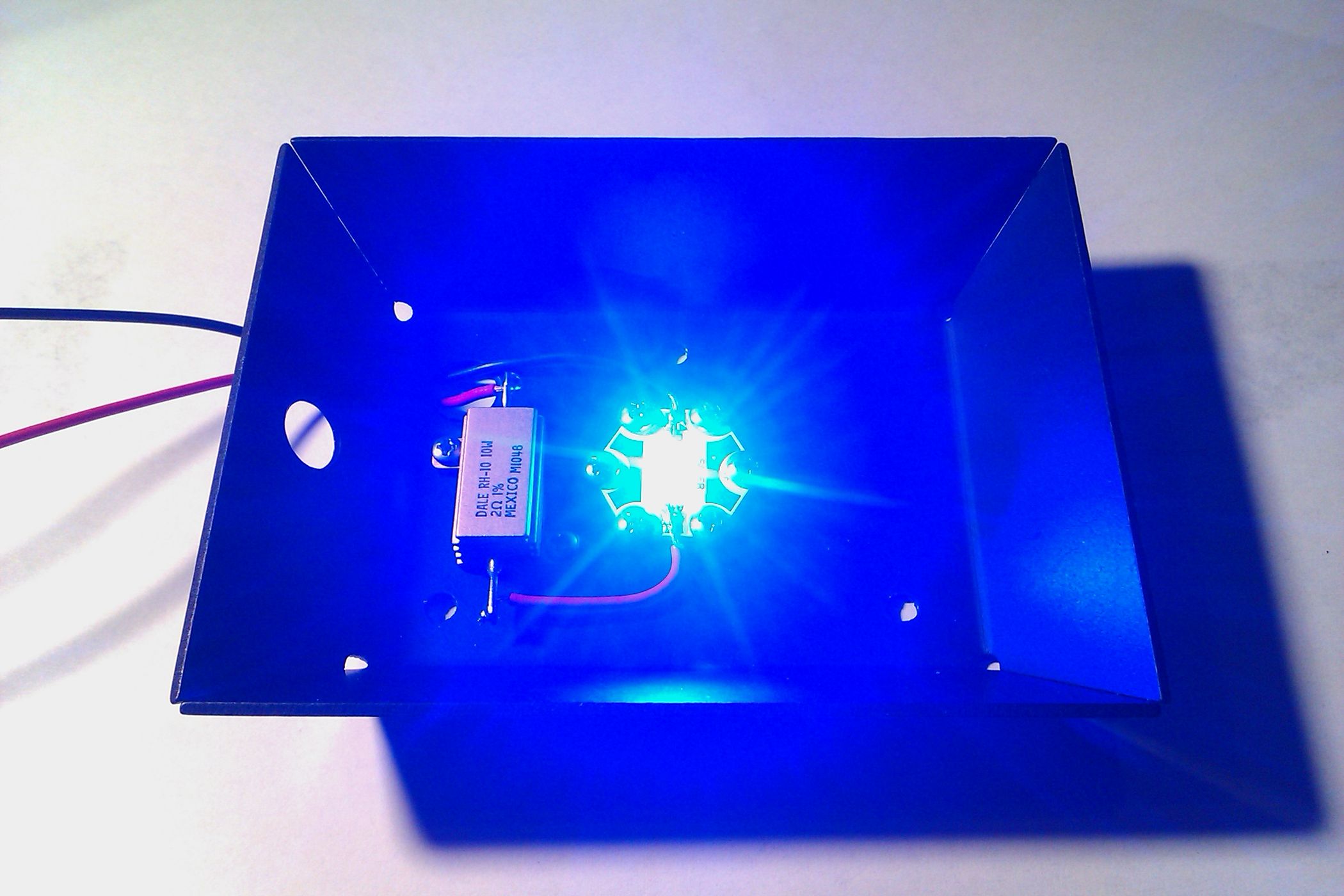 Extremely Simple 5V Ultrabright LED Light - Instructables