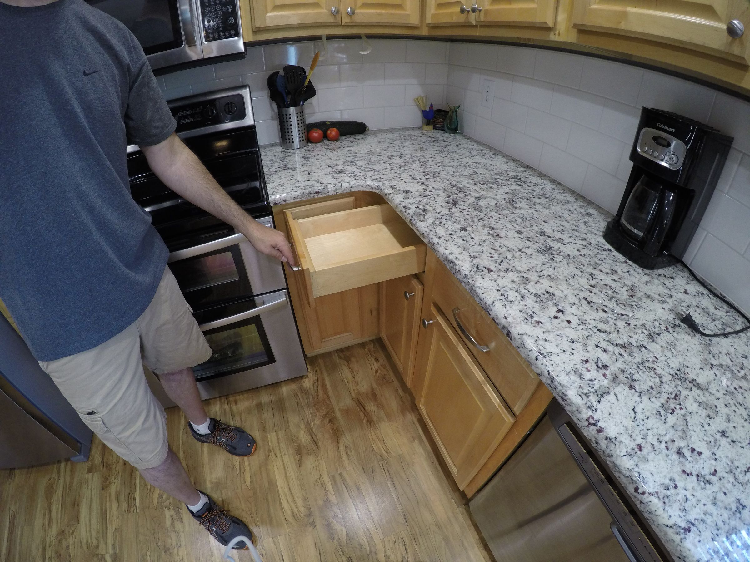 10 Degree Kitchen Drawer Fix : 12 Steps (with Pictures) - Instructables