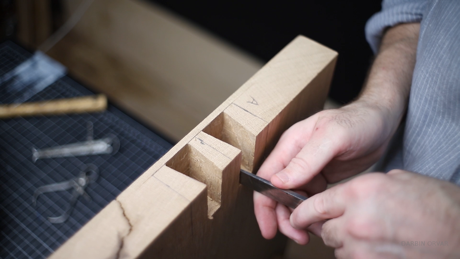 Classic Oak Book Press W/Dovetails : 16 Steps (with Pictures ...