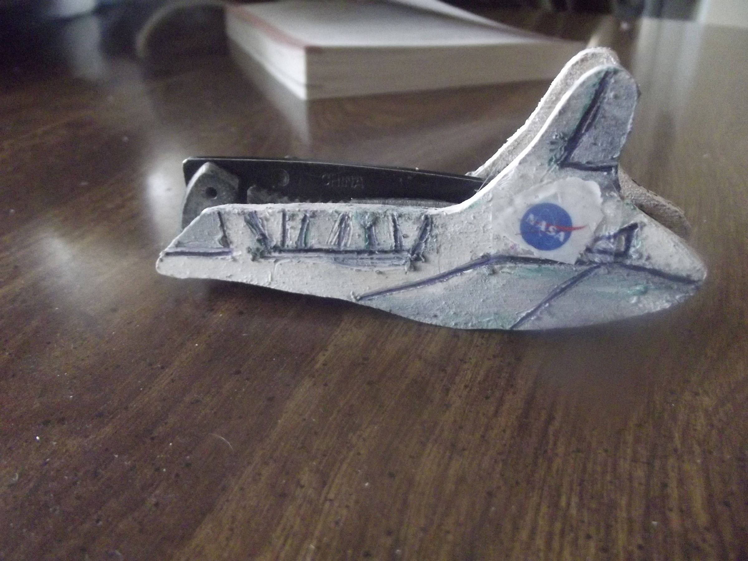 Space Shuttle Pocket Knife : 3 Steps - Instructables