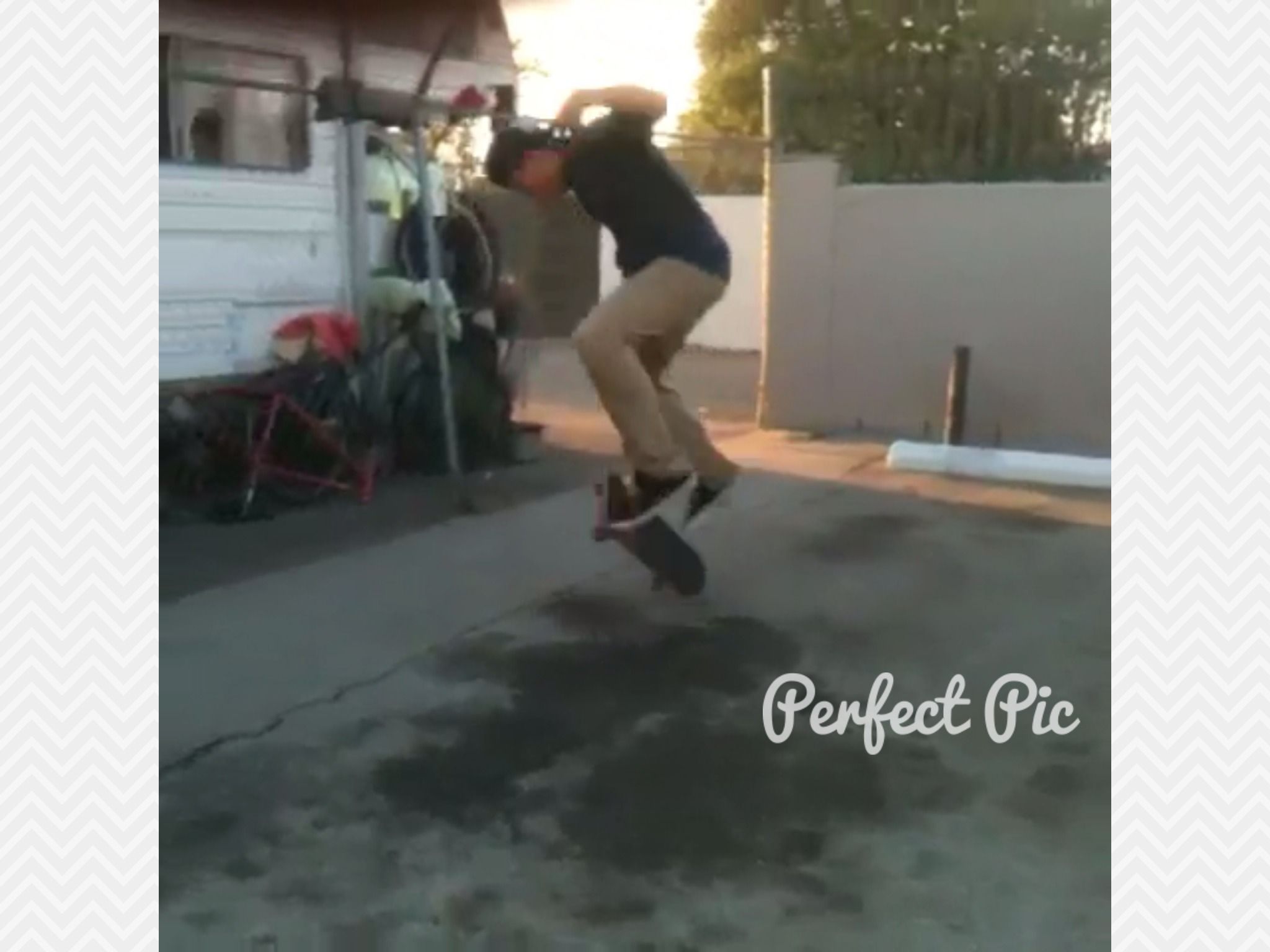 How to Kick Flip Regular Stance : 17 Steps - Instructables