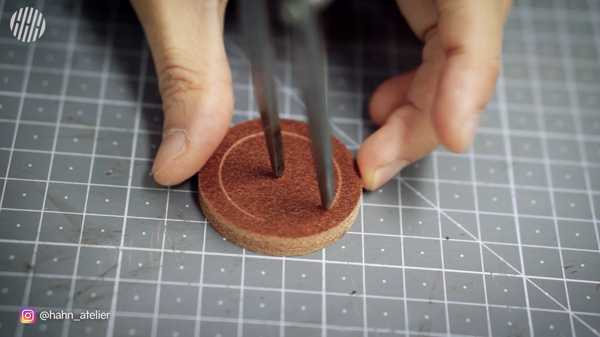 Pocket Watch Leather Case : 19 Steps (with Pictures) - Instructables